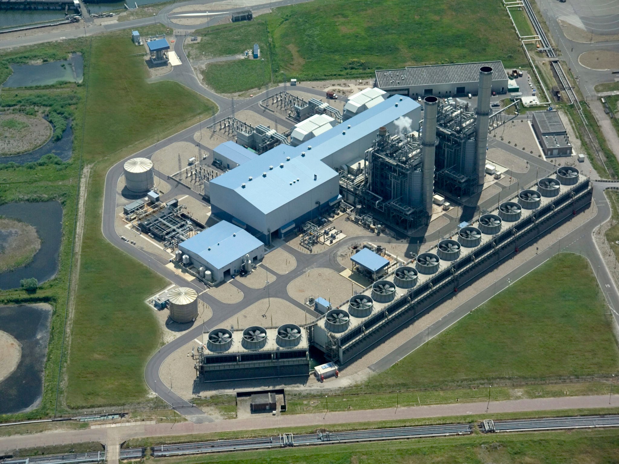 Grote gascentrale in Rotterdam dicht, omdat er ‘niet meer aan te ...