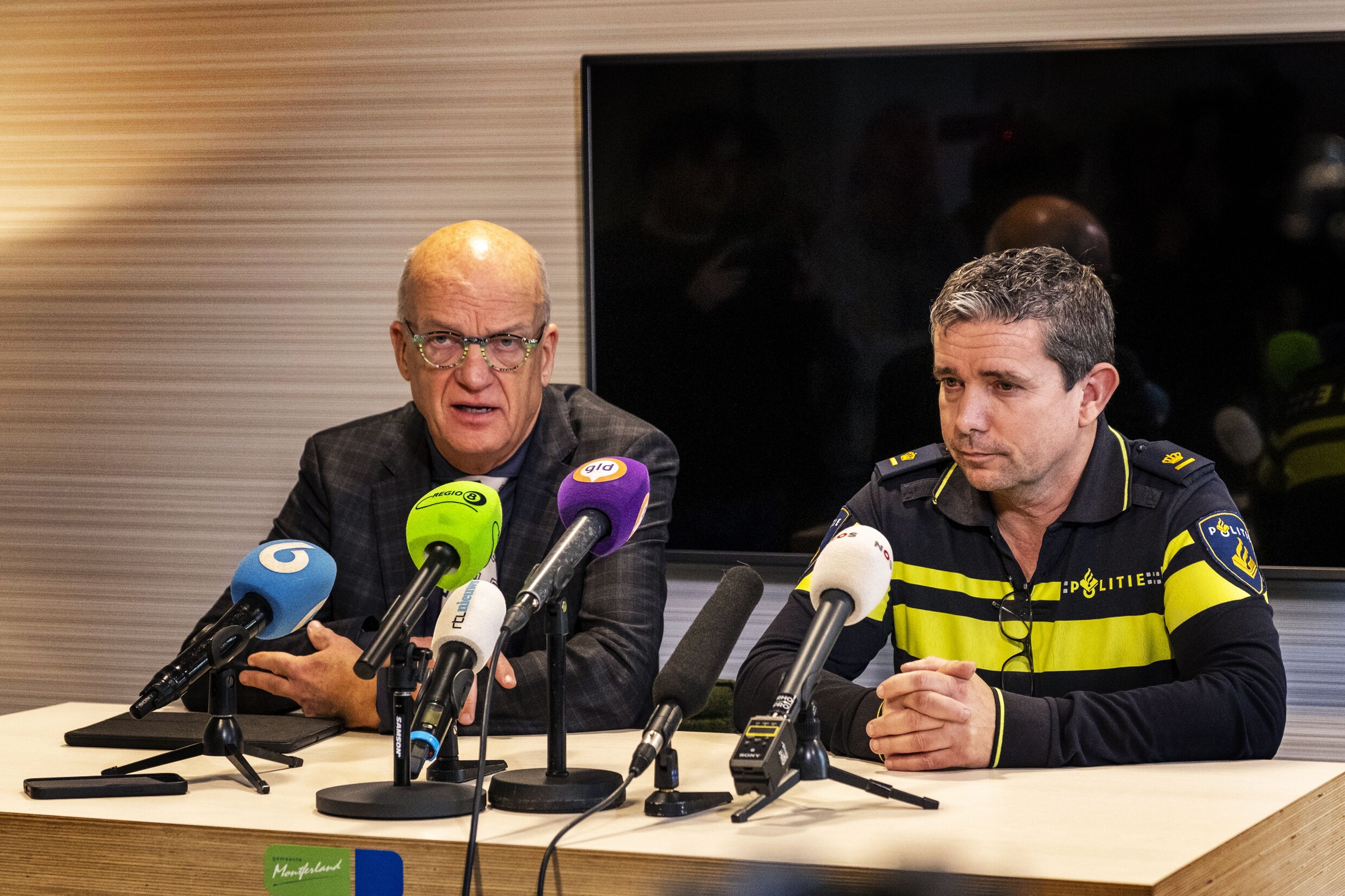 Minister Uitermark: bedreigen van wethouders en burgemeesters niet ...