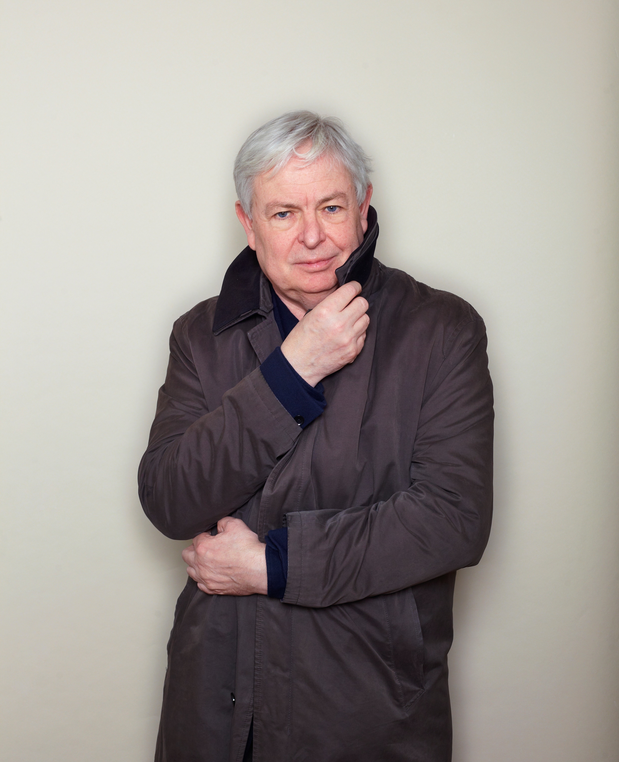 Jonathan Coe gidst ons door de wereld van de misdaadroman, te beginnen ...