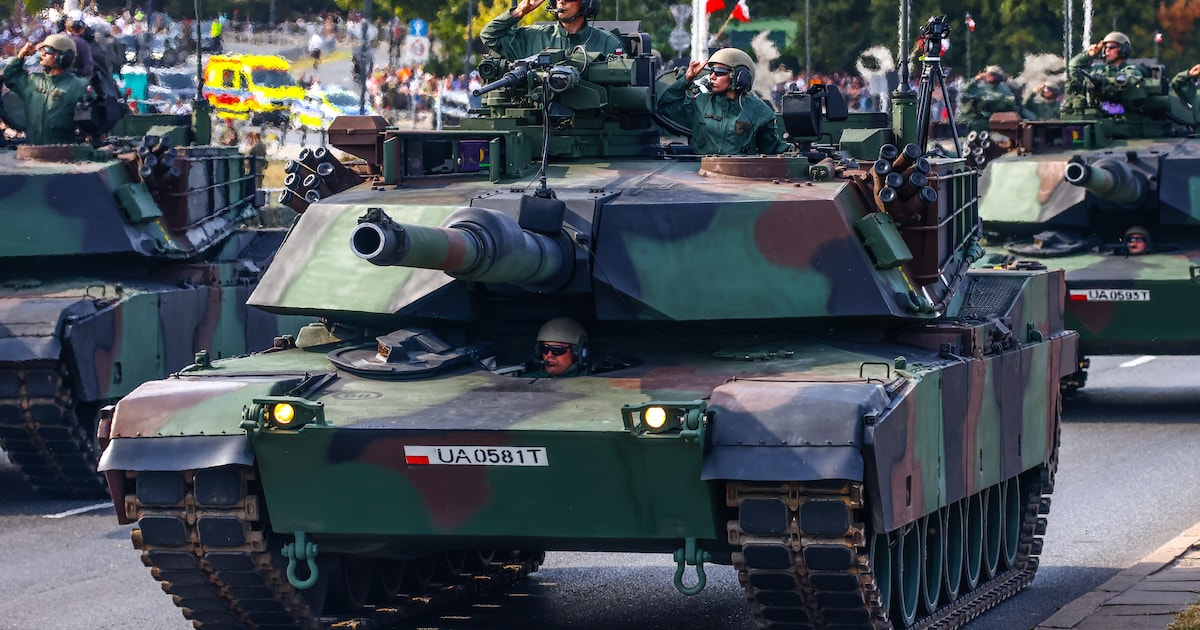 Eerste tientallen Amerikaanse Abrams-tanks gearriveerd in Taiwan om ...