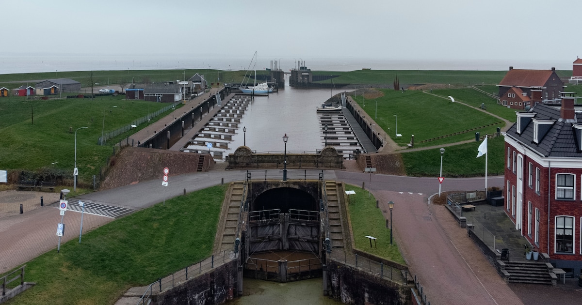 ‘Je kunt wel zeggen dat ‘Zijl’ verwant is aan het woord ‘sijpelen ...