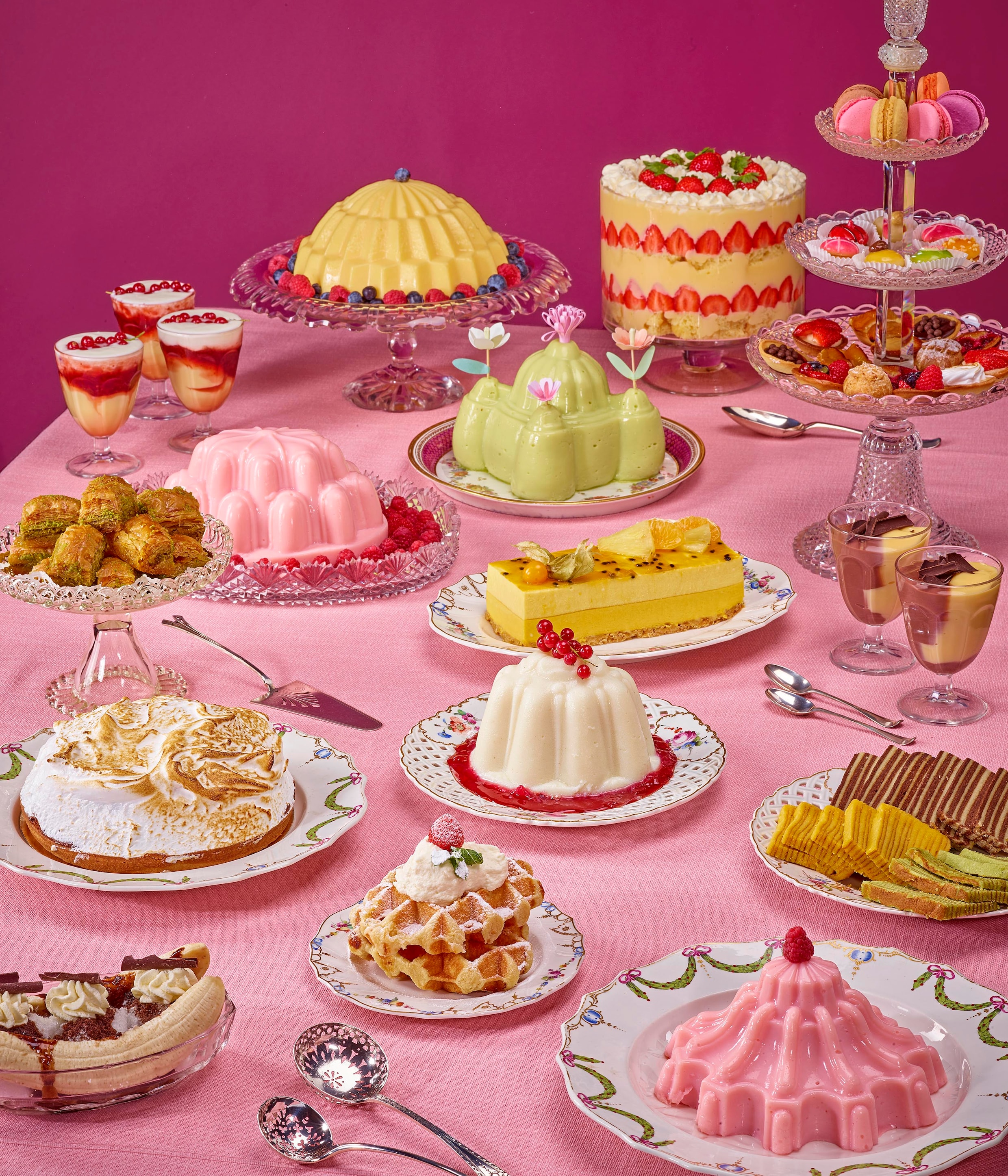 Even een beetje werk en de koningin der toetjes staat gezellig op tafel ...