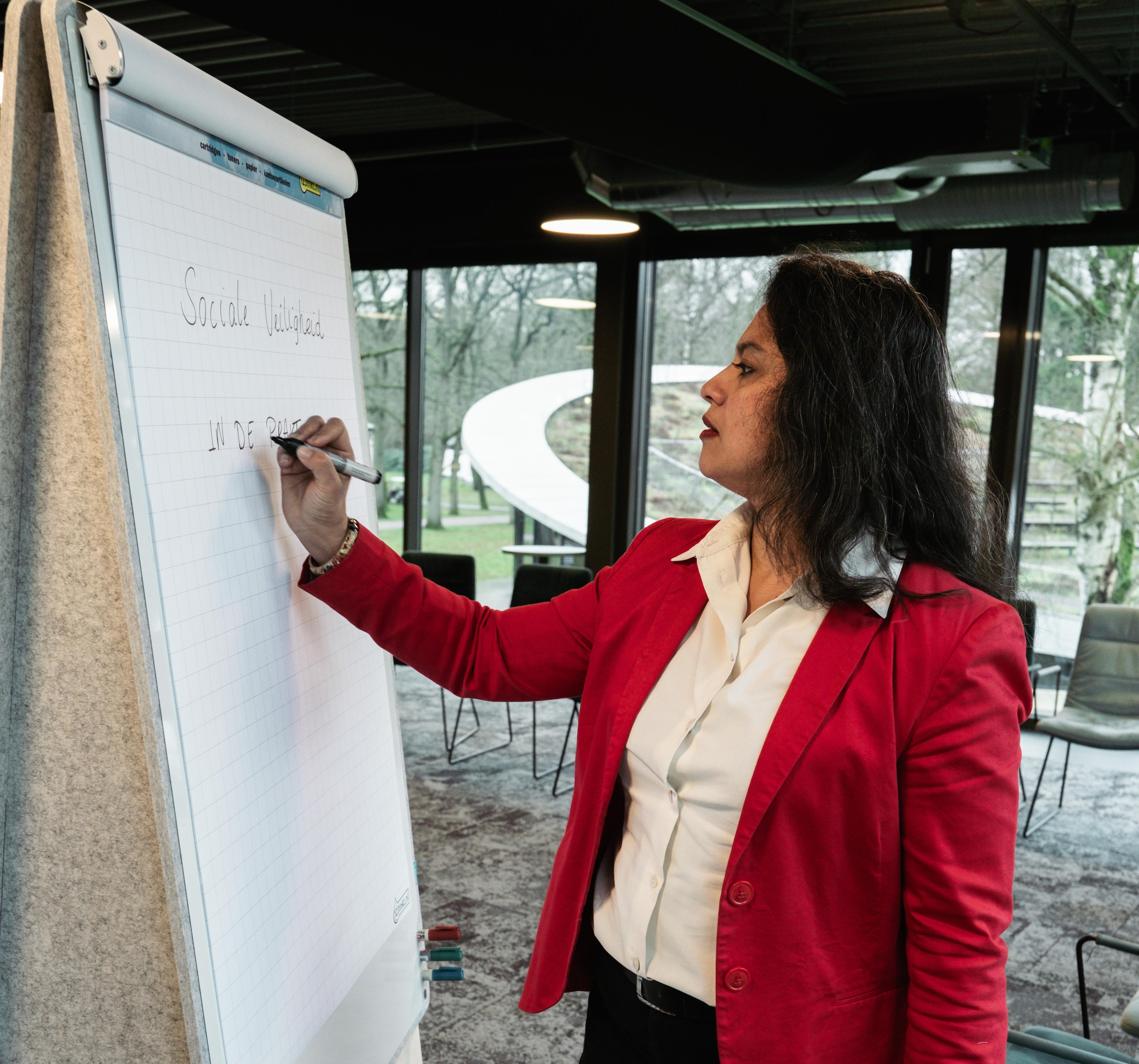 Leidinggevenden worstelen met grensoverschrijdend gedrag op de ...