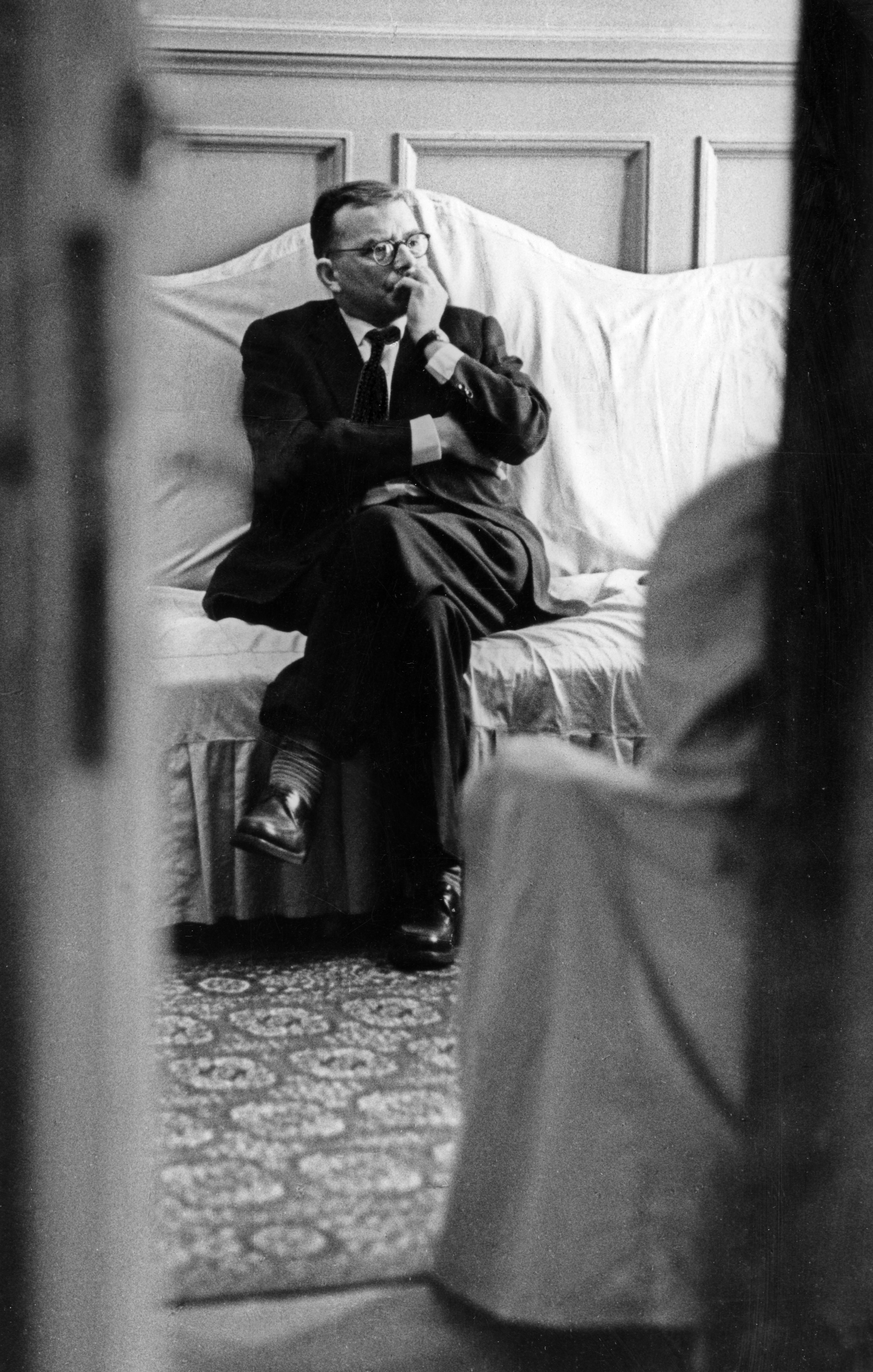 Marc Danel speelt alle strijkkwartetten van Sjostakovitsj in één keer ...