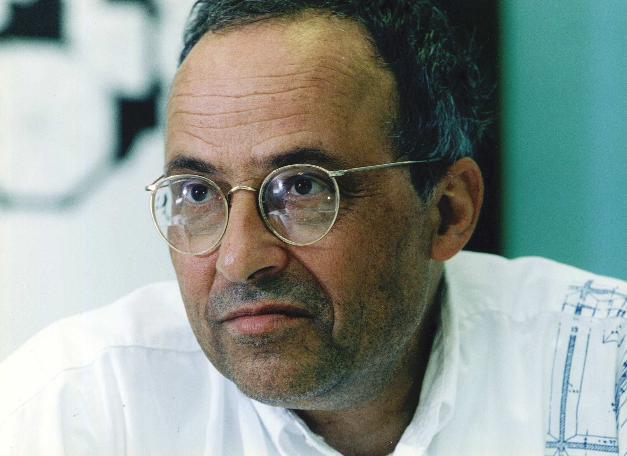 Architect Carel Weeber (1937-2025) was de eigenzinnige uitvinder van ...