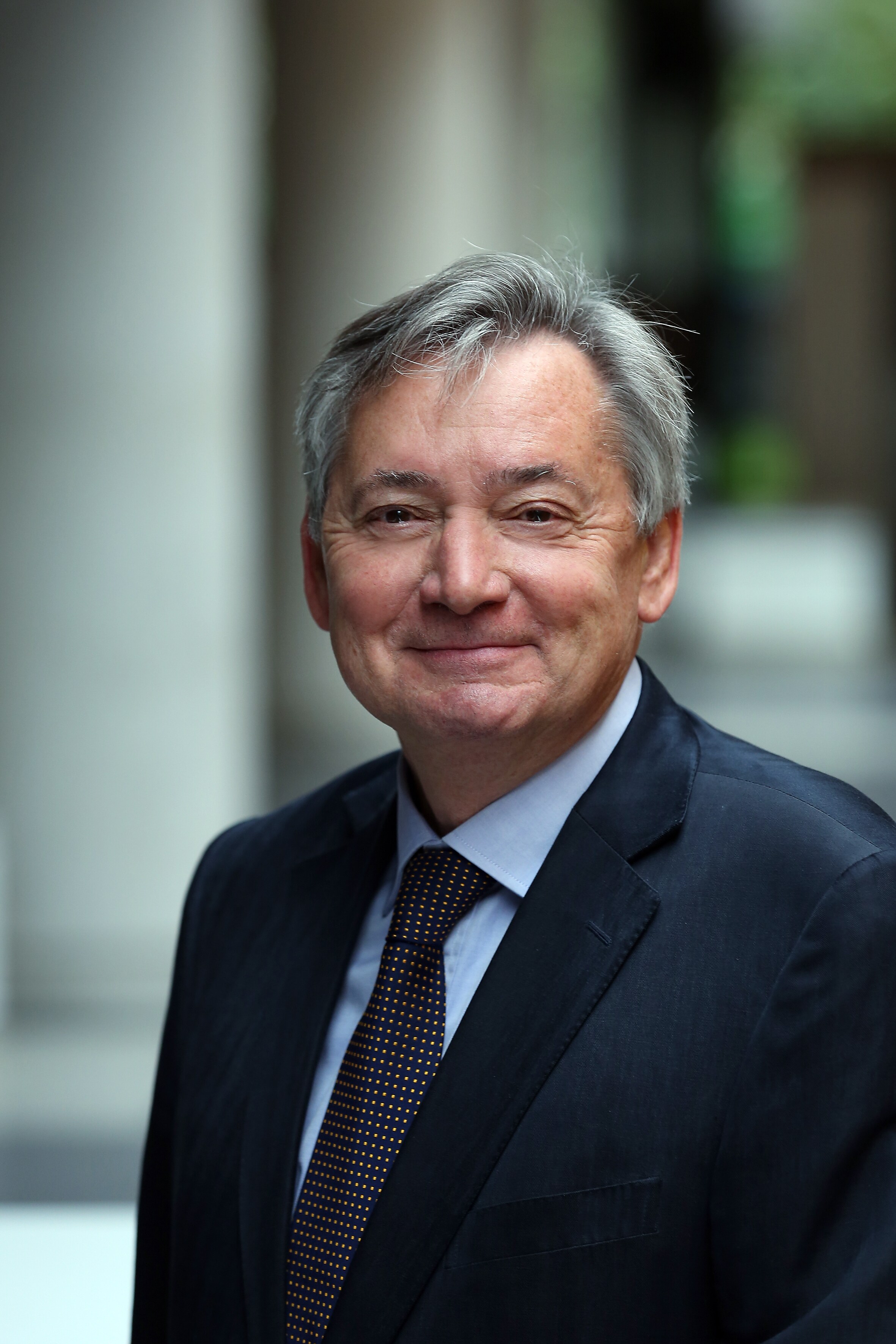 Deze uitgebreide inleiding laat zien waarom Claude Leforts denken over ...