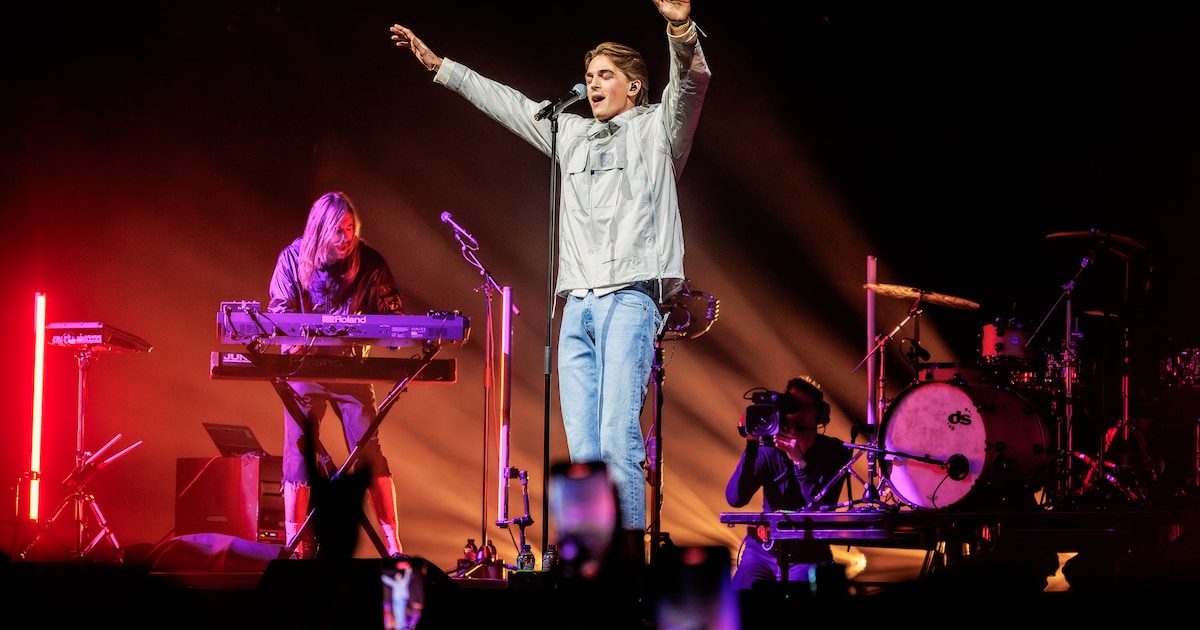 Bij Antoon in Ziggo Dome (★★★★☆) heeft iedereen het naar z’n zin | de ...