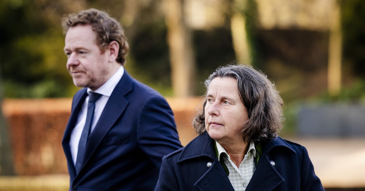 Rechter staat komst drie islamitische sprekers toch toe, tot ‘teleurstelling’ minister | de ...
