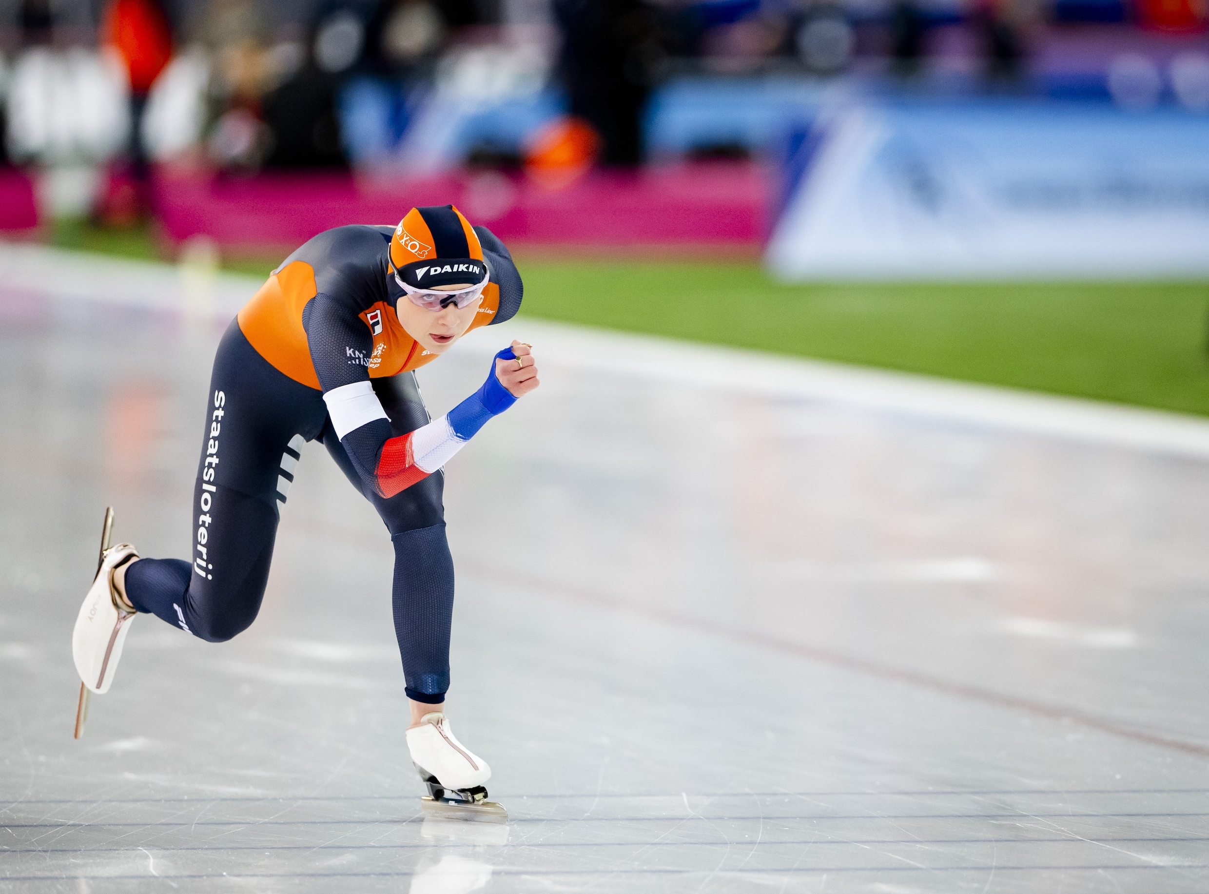 Met drie keer goud sluit Joy Beune de WK afstanden af als ‘koningin van ...