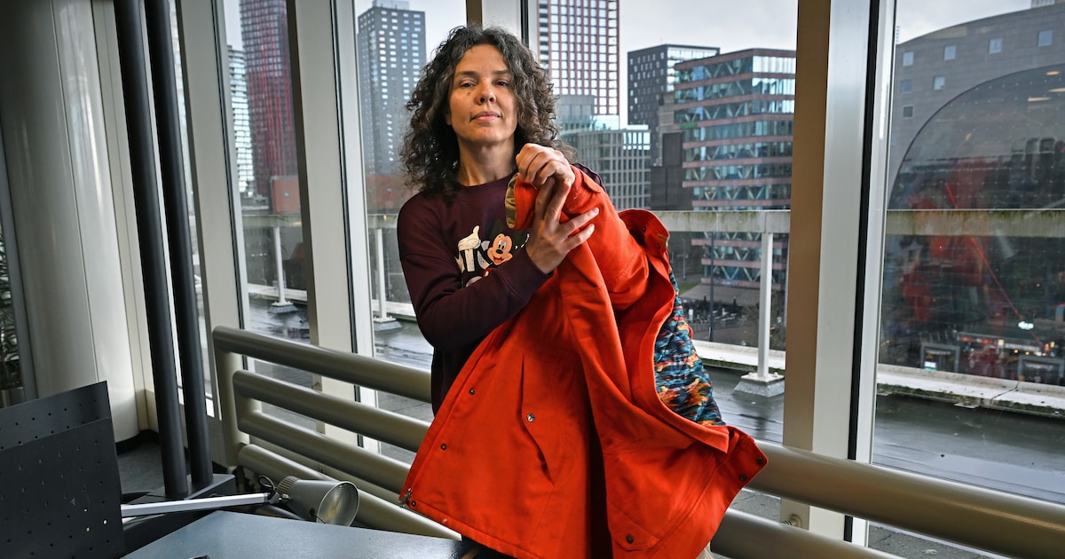 Vluchteling Olena leert een nieuwe taal: ‘In de bibliotheek is het alsof de oorlog niet bestaat ...