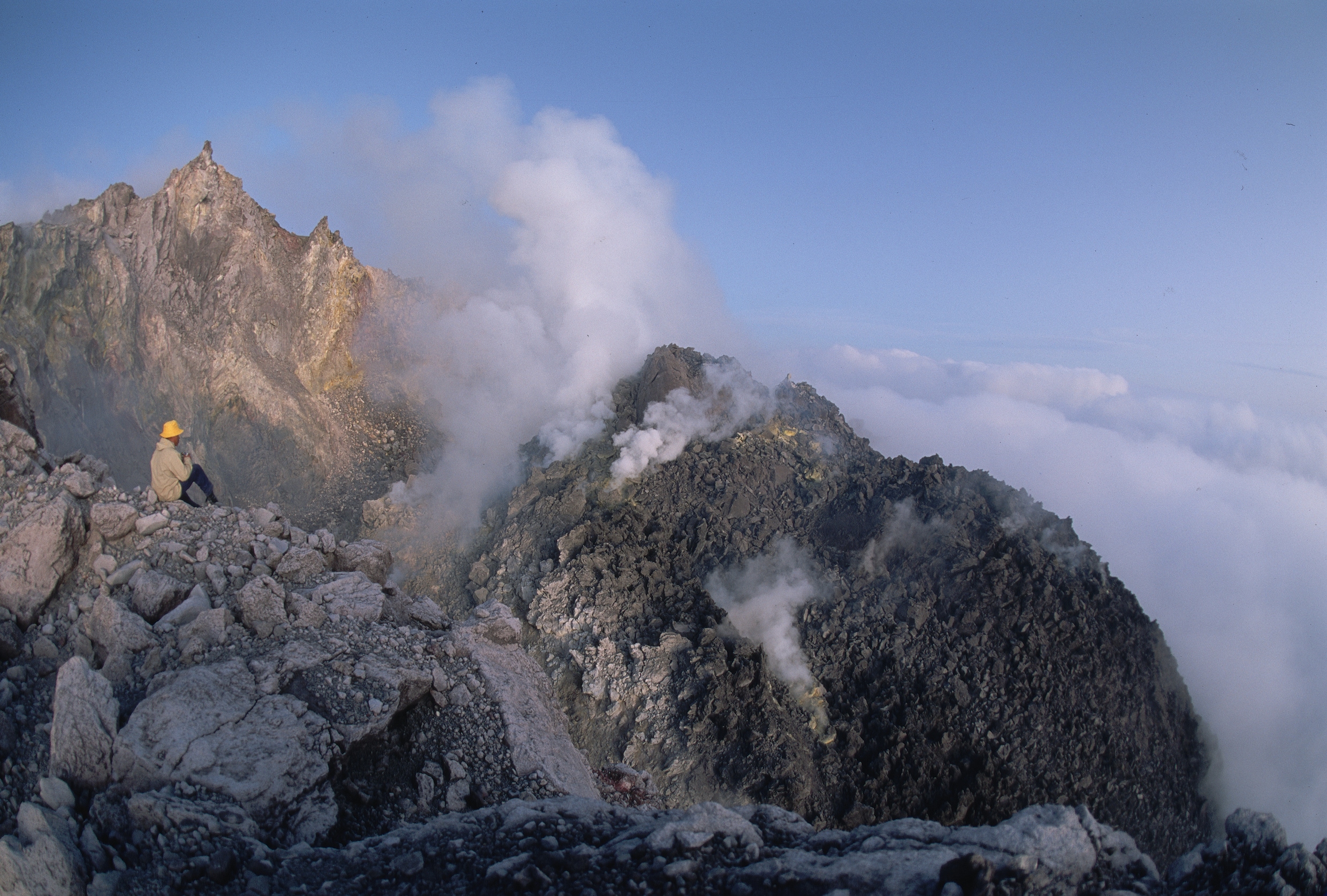 Is er verband tussen een vulkaan­eruptie en een bedrijfsfaillissement ...