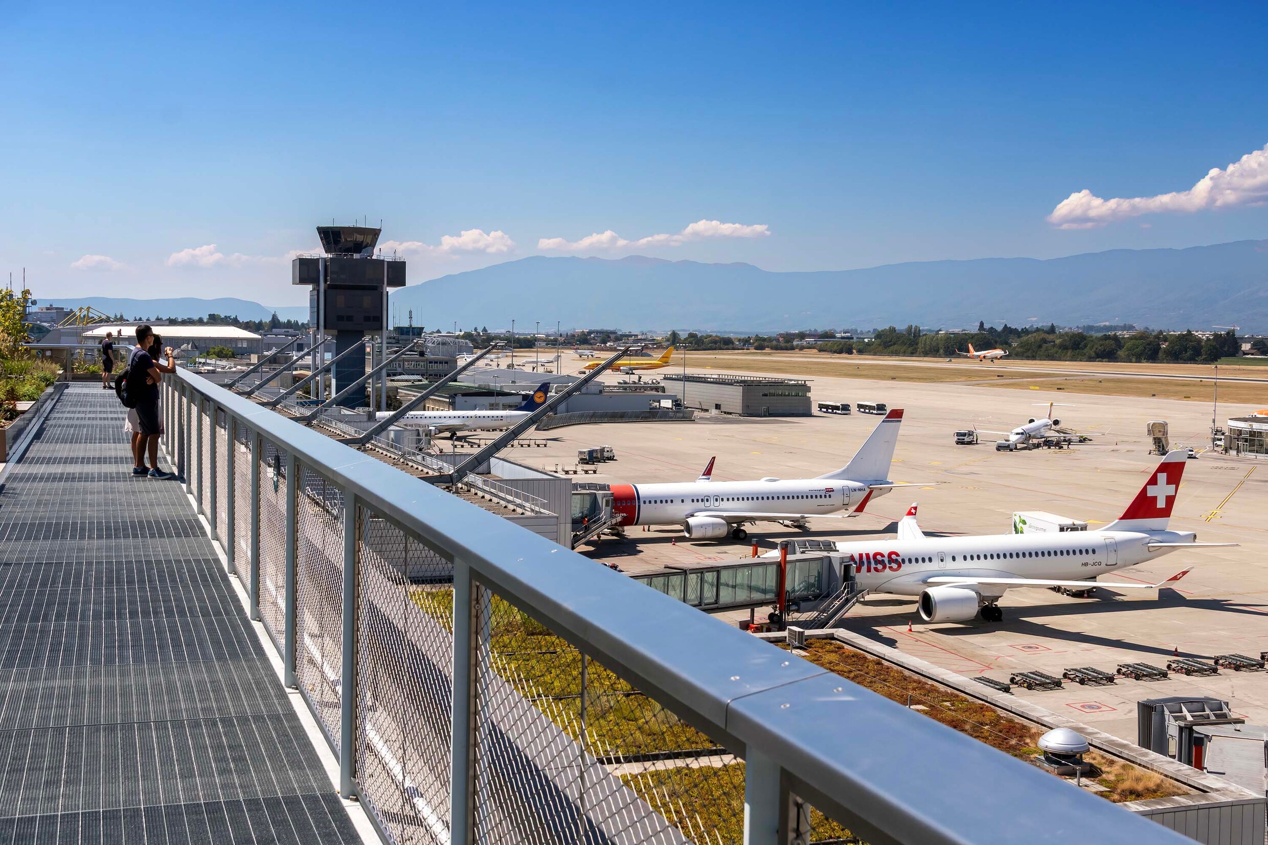Stedentrip van de maand: Volg het voetspoor van Kuifje aan het Meer van ...