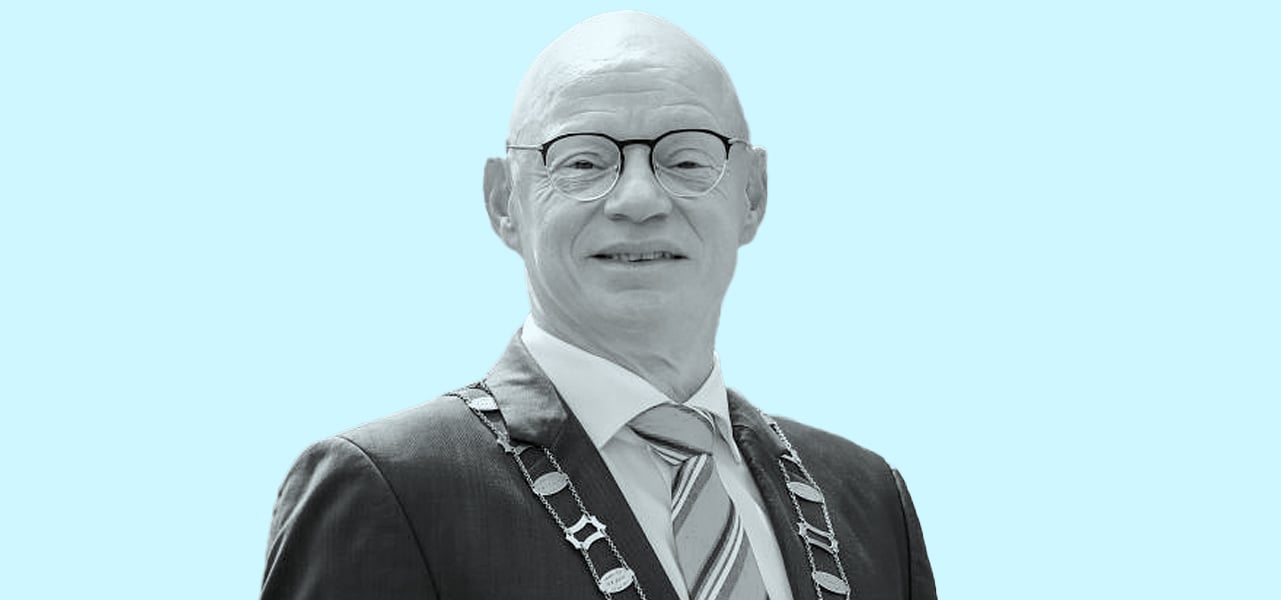 Burgemeesters worstelen met groeiende werkdruk en agressie: ‘Als ze aan ...