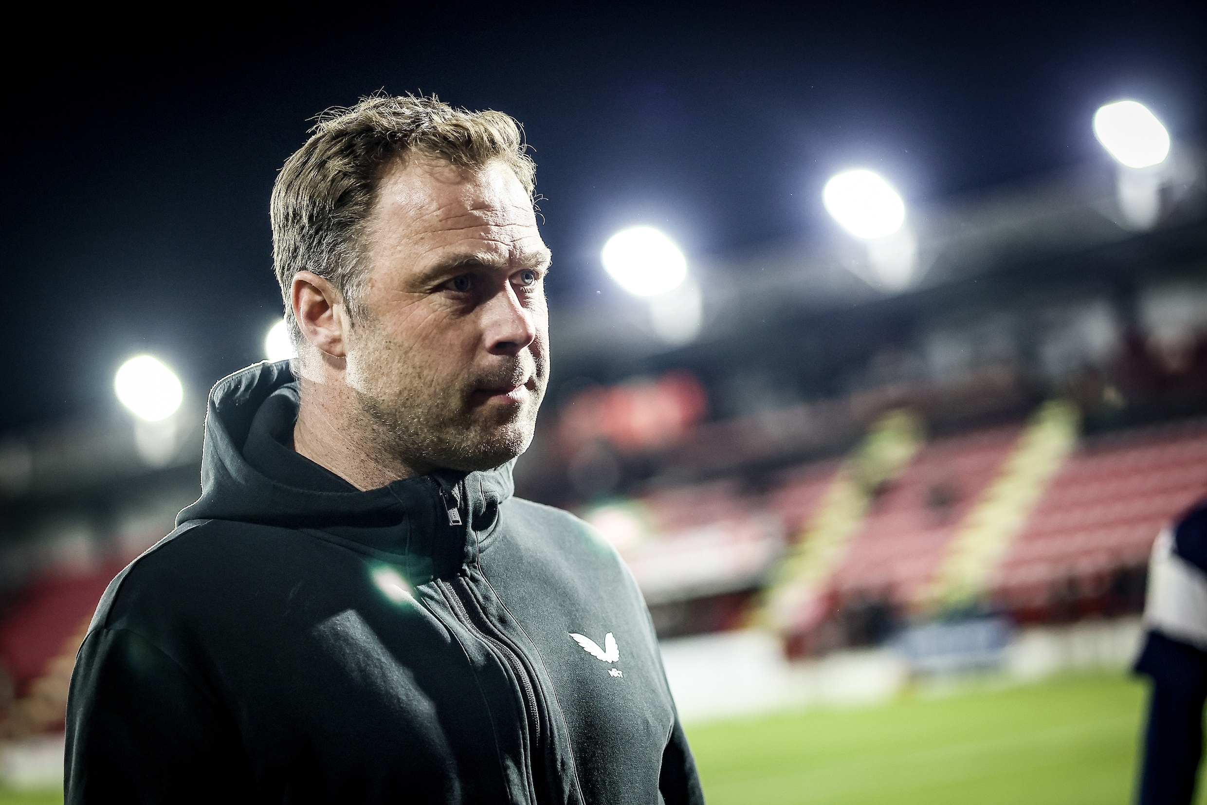 Robin Veldman, de nieuwe trainer van Heerenveen, is onbekend maar toch ...