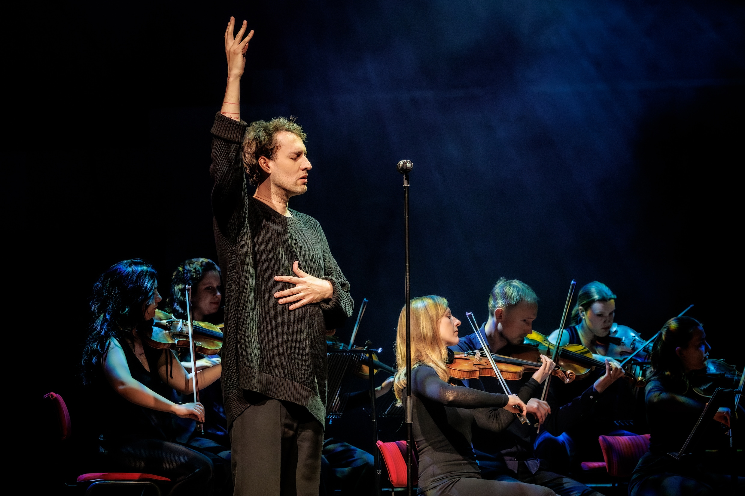 Eloi Youssef heeft lef, maar zal zijn muzikale zoektocht ná Kensington ...