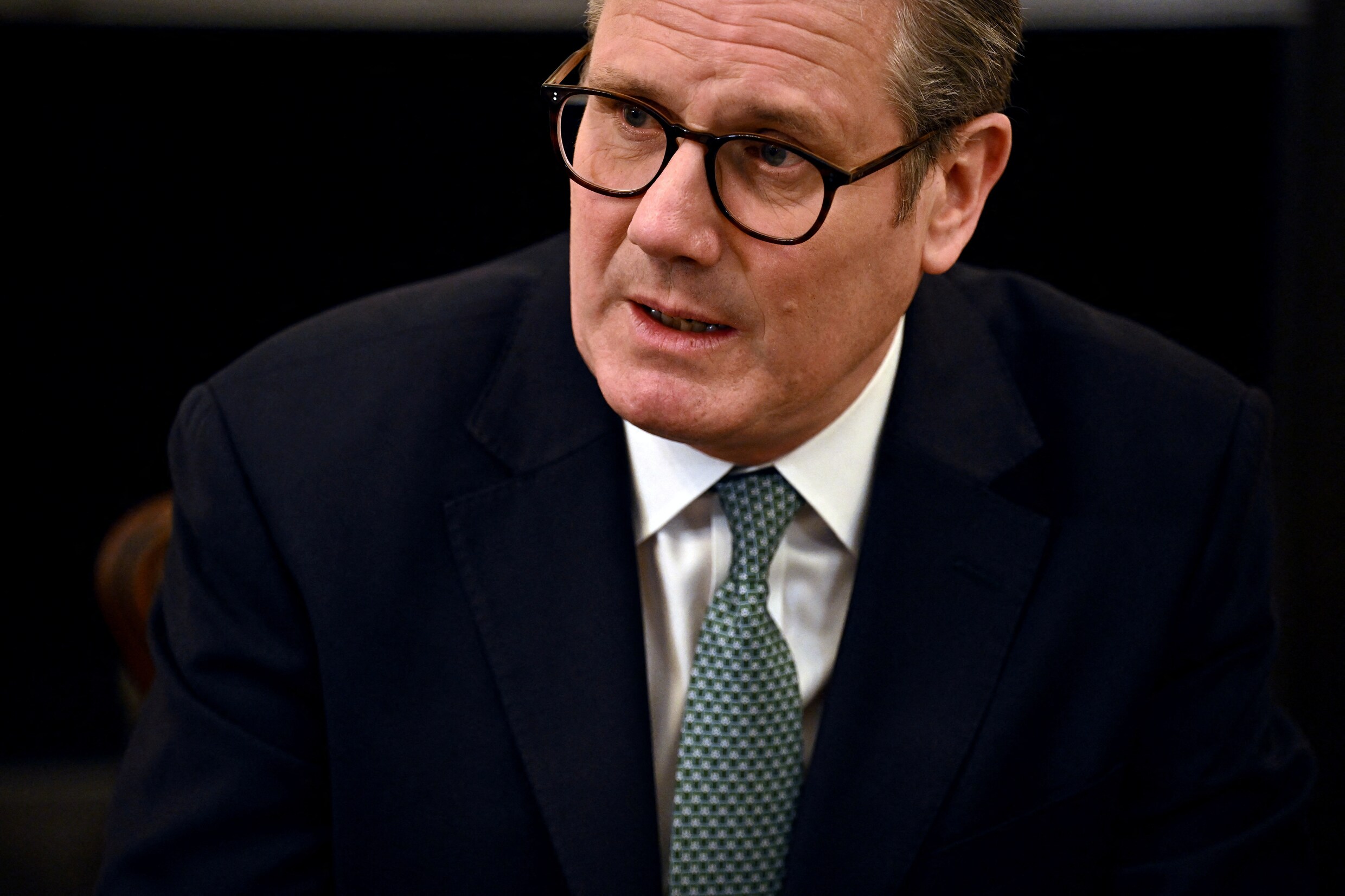 Britse premier Starmer matigt klimaatdoelen om de pijn van Trumps heffingen te verlichten | de ...