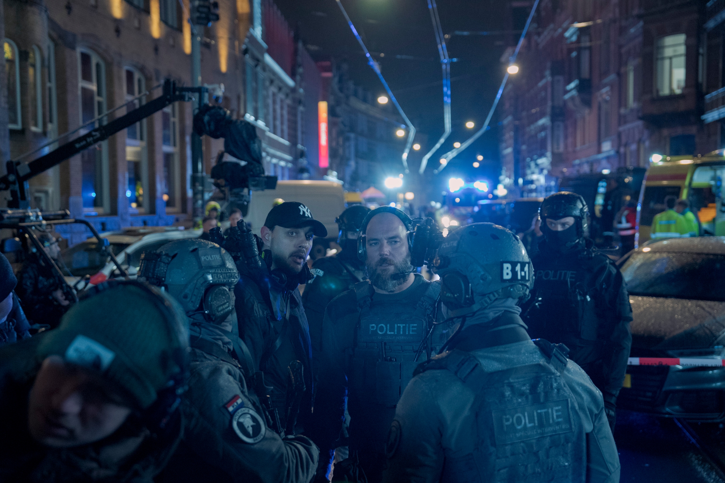 Politie hielp volop mee aan de film ‘iHostage’, over het Apple ...