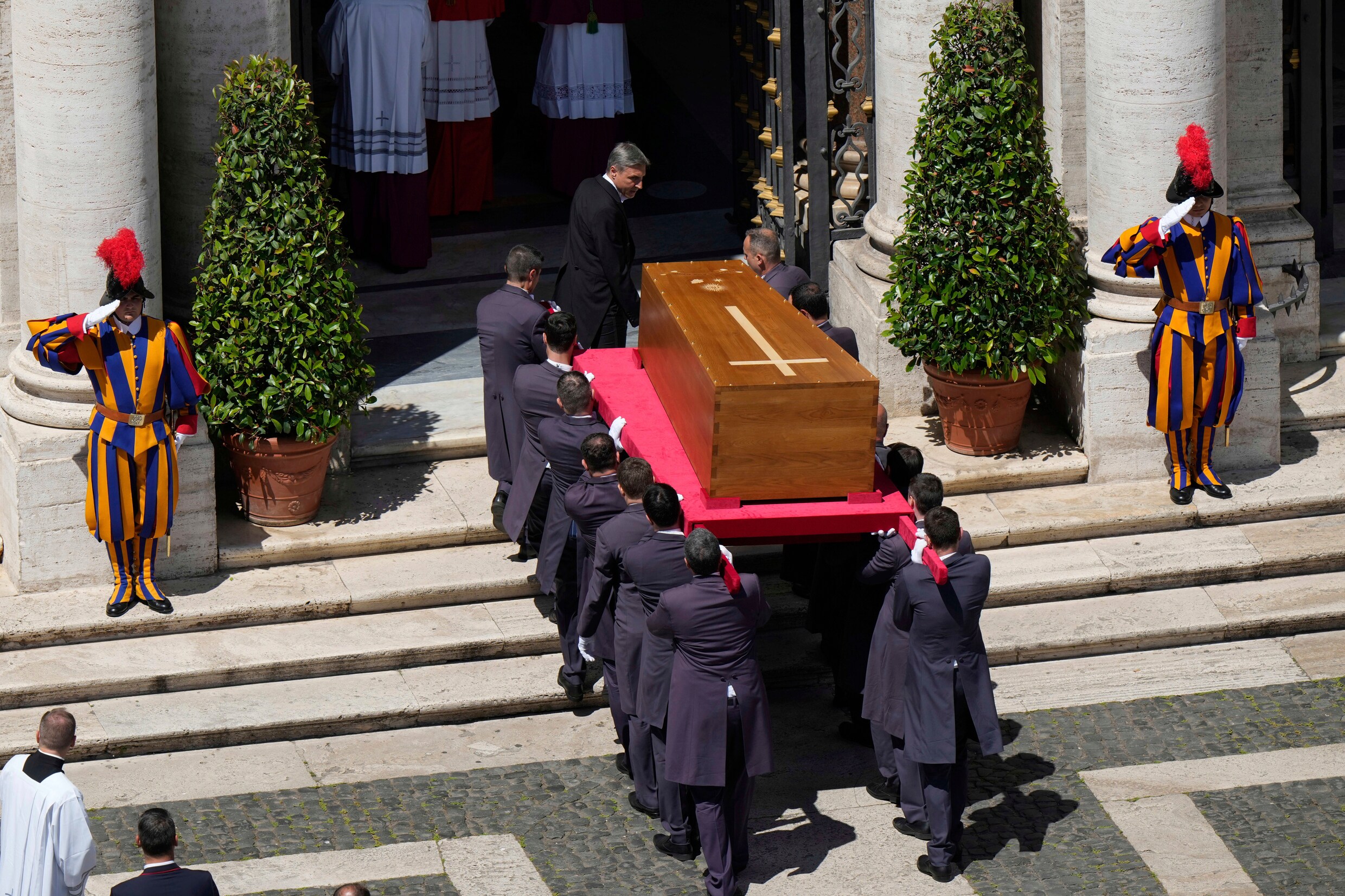 Lees hier het liveblog over het overlijden van paus Franciscus terug ...