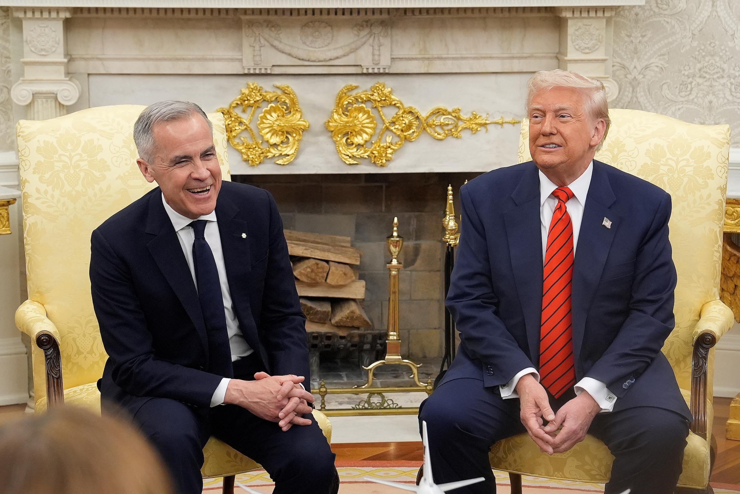 Sfeer verrassend vriendelijk bij de eerste ontmoeting tussen de Canadese premier Mark Carney en ...