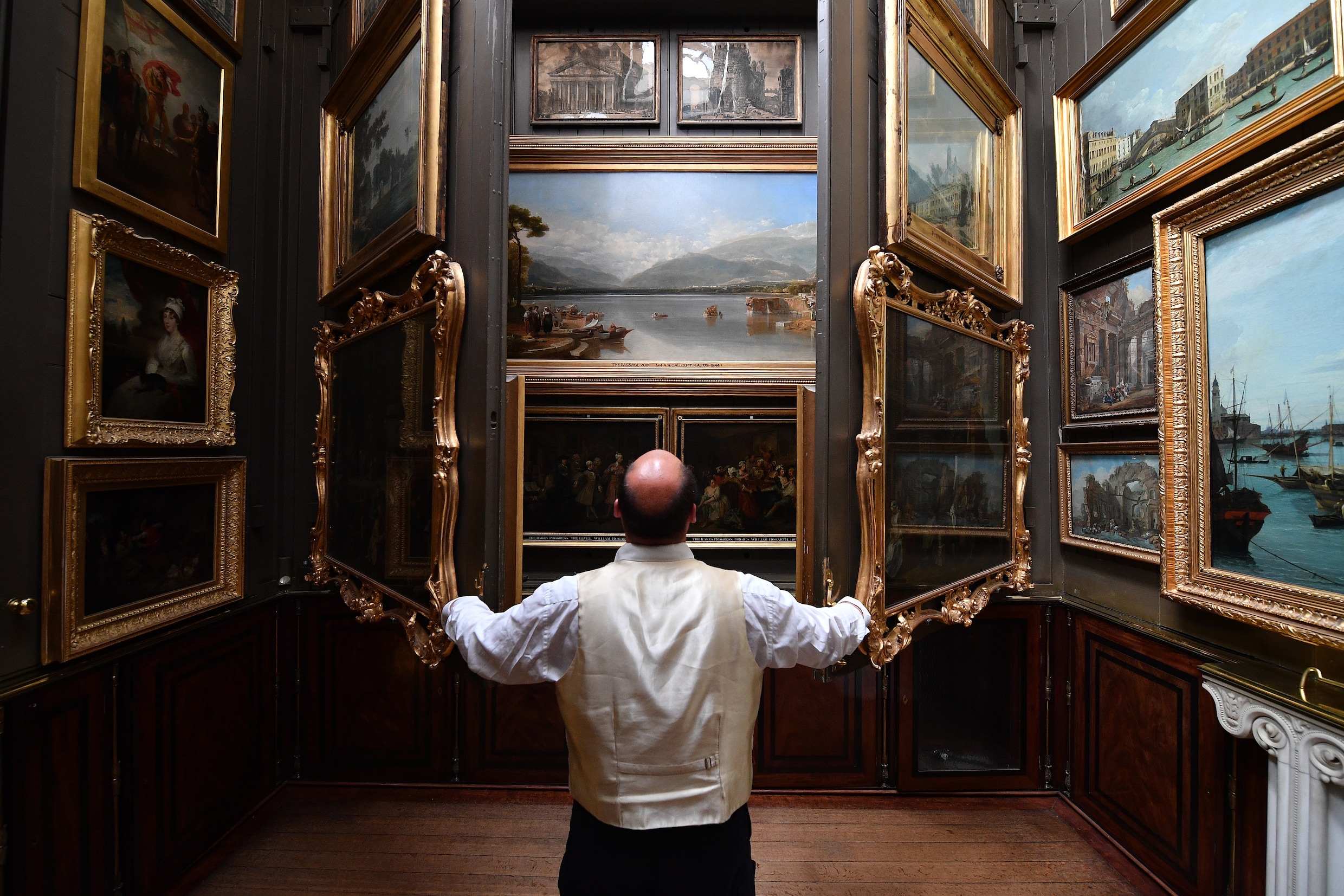 Instagramfenomeen Katy Hessel houdt van kunst waarin je bijna kunt ...