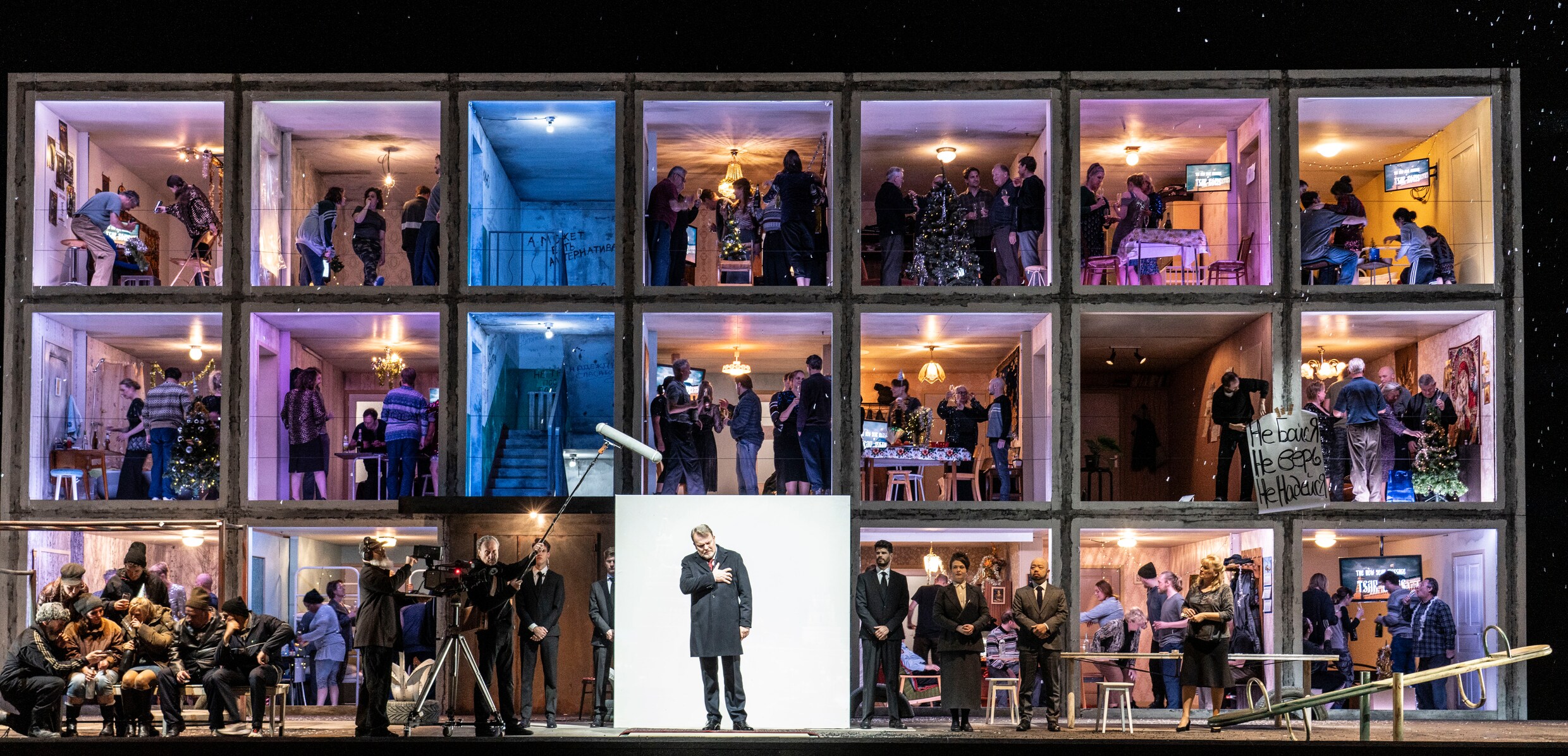 Zelf weg uit Rusland brengen Kirill Serebrennikov en Vasili Petrenko ...