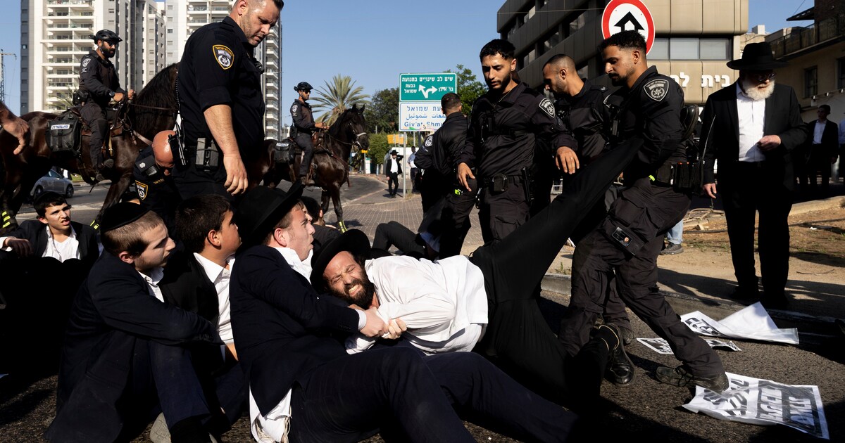 Ultraorthodoxe partijen dreigen regering-Netanyahu te laten vallen over dienstplicht | de Volkskrant