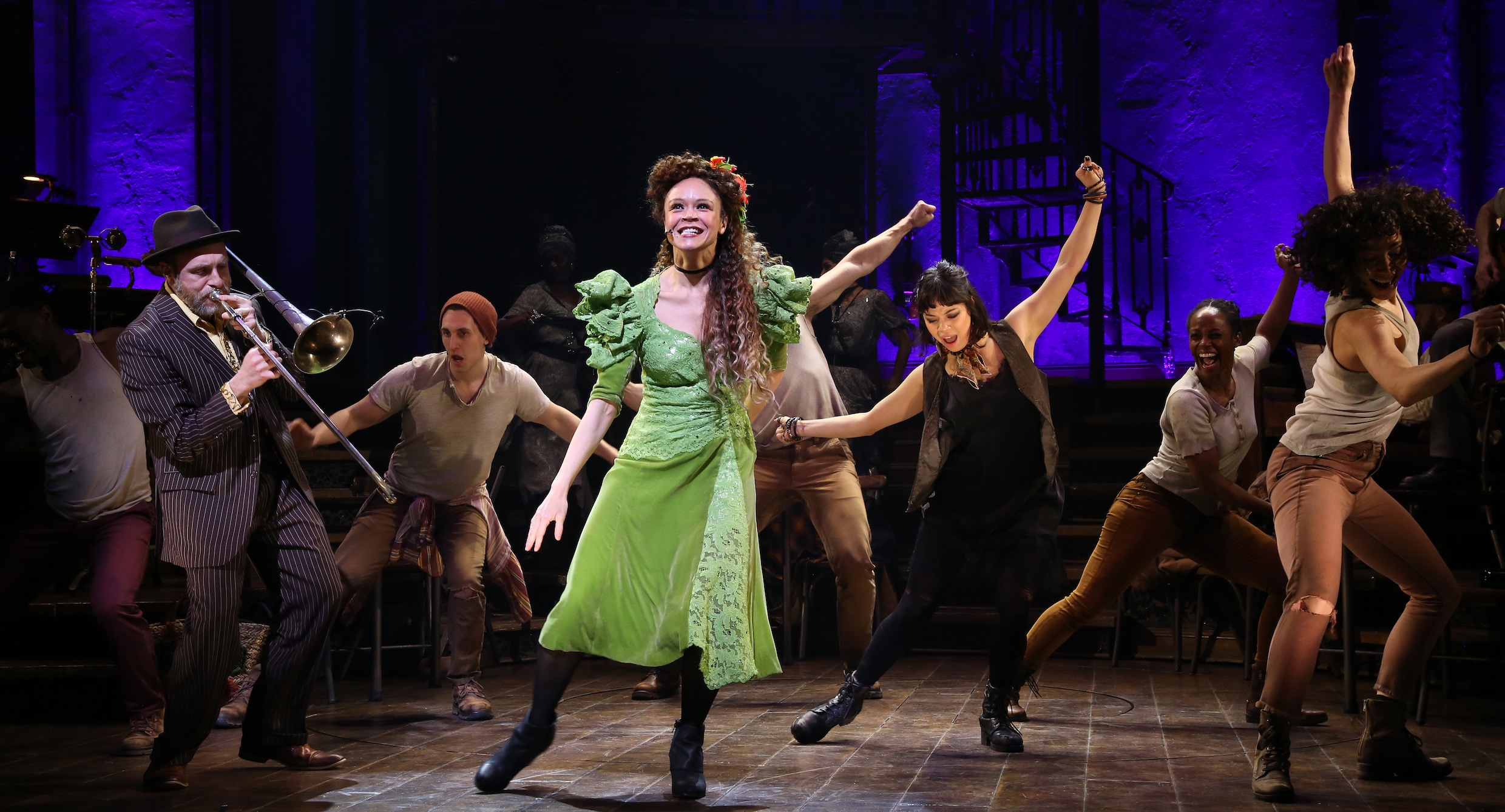 De hitmusical ‘Hadestown’ staat in Carré, met Britse én Nederlandse ...