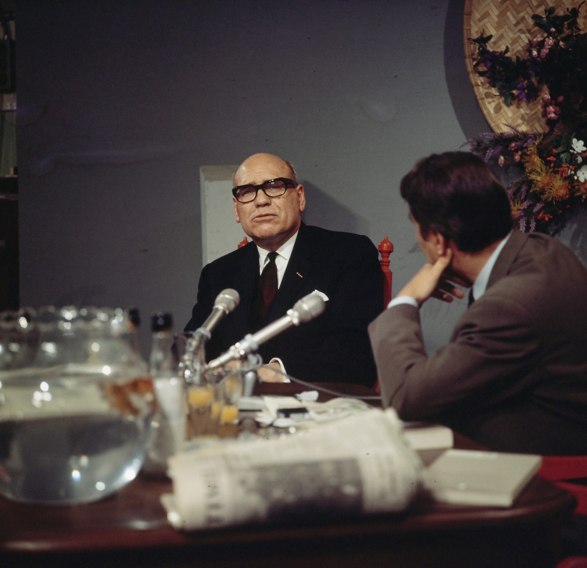 Met bluf en chantage wilde vastgoedmagnaat Reinder Zwolsman Nederland ...