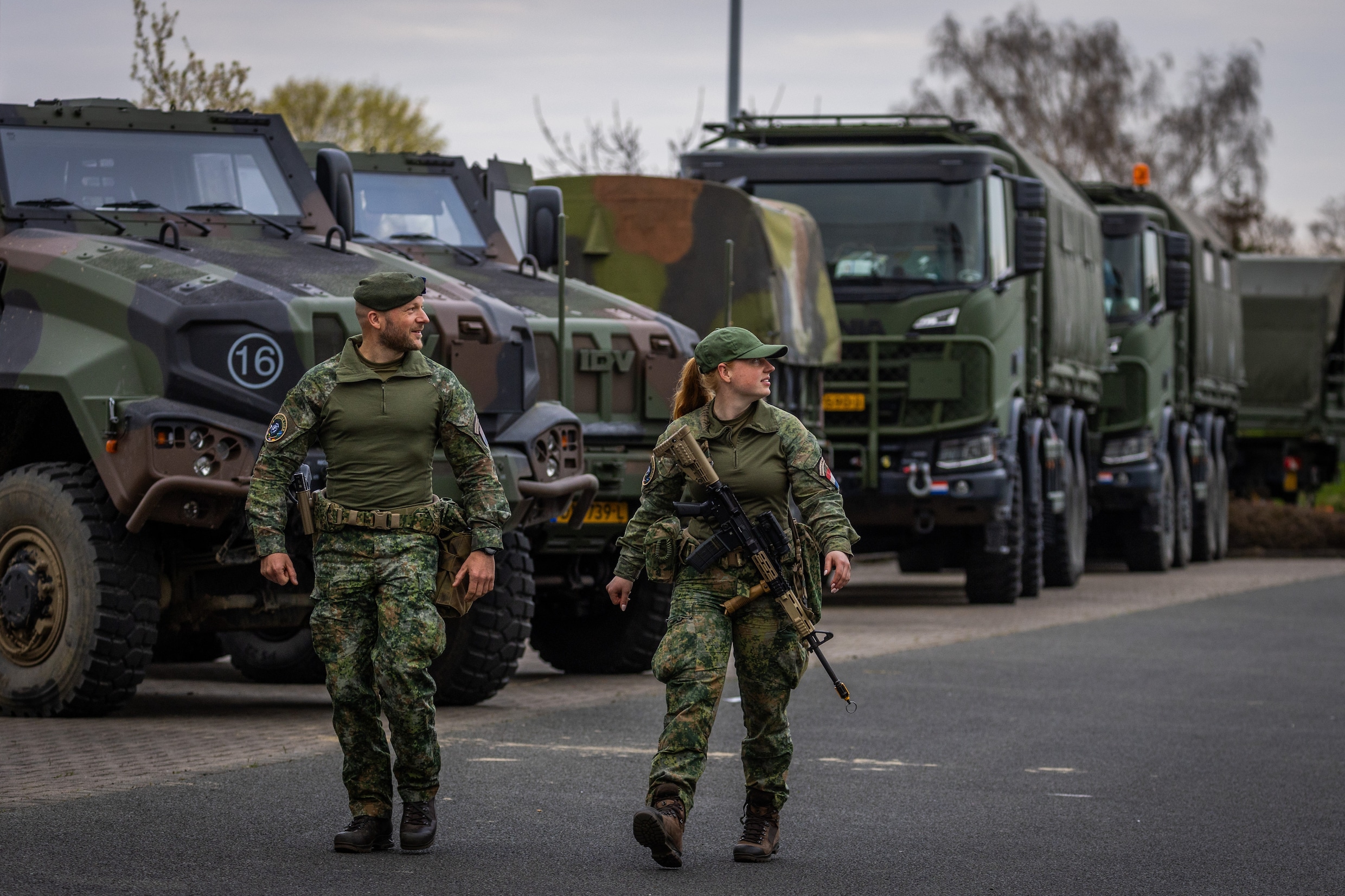 Europese Commissie zegt regels voor defensie-industrie te gaan ...