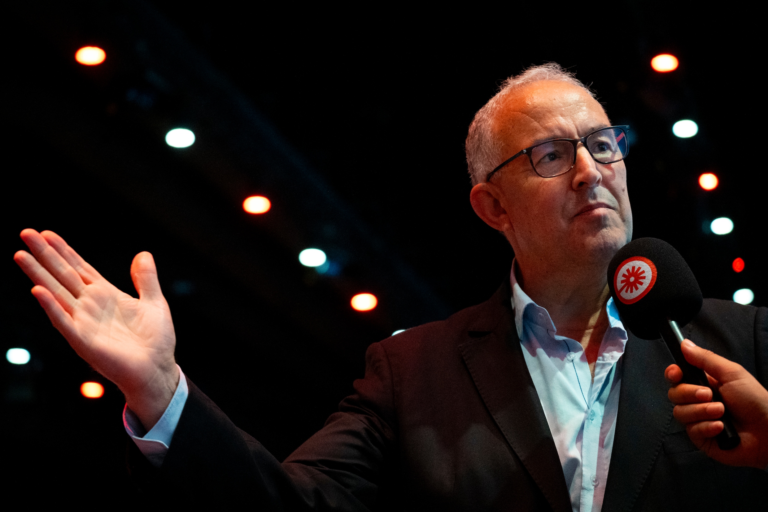 Na jarenlange twijfel sluit ook Aboutaleb zich aan bij fusieclub ...