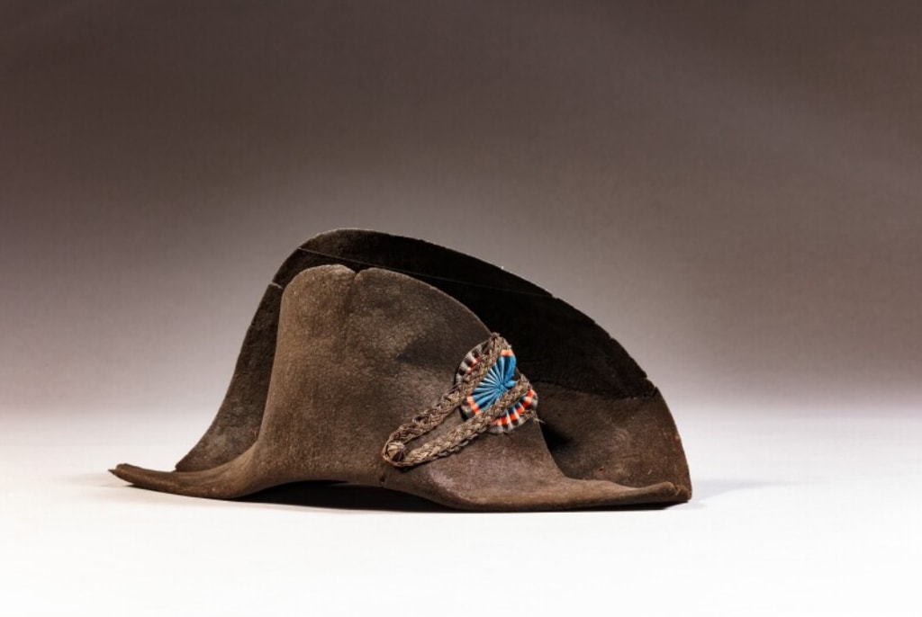 130 duizend euro voor de boxershort van Napoleon, ‘slechts’ 280 duizend ...