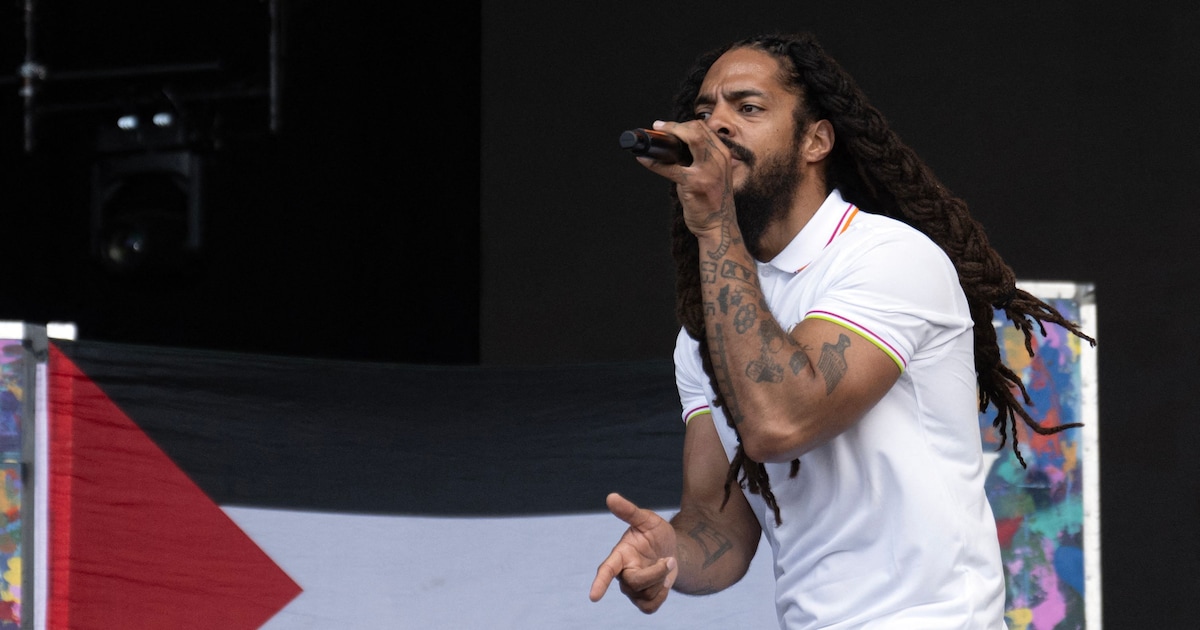 Rapgroep Bob Vylan roept in Paradiso op zionisten op te zoeken op ...