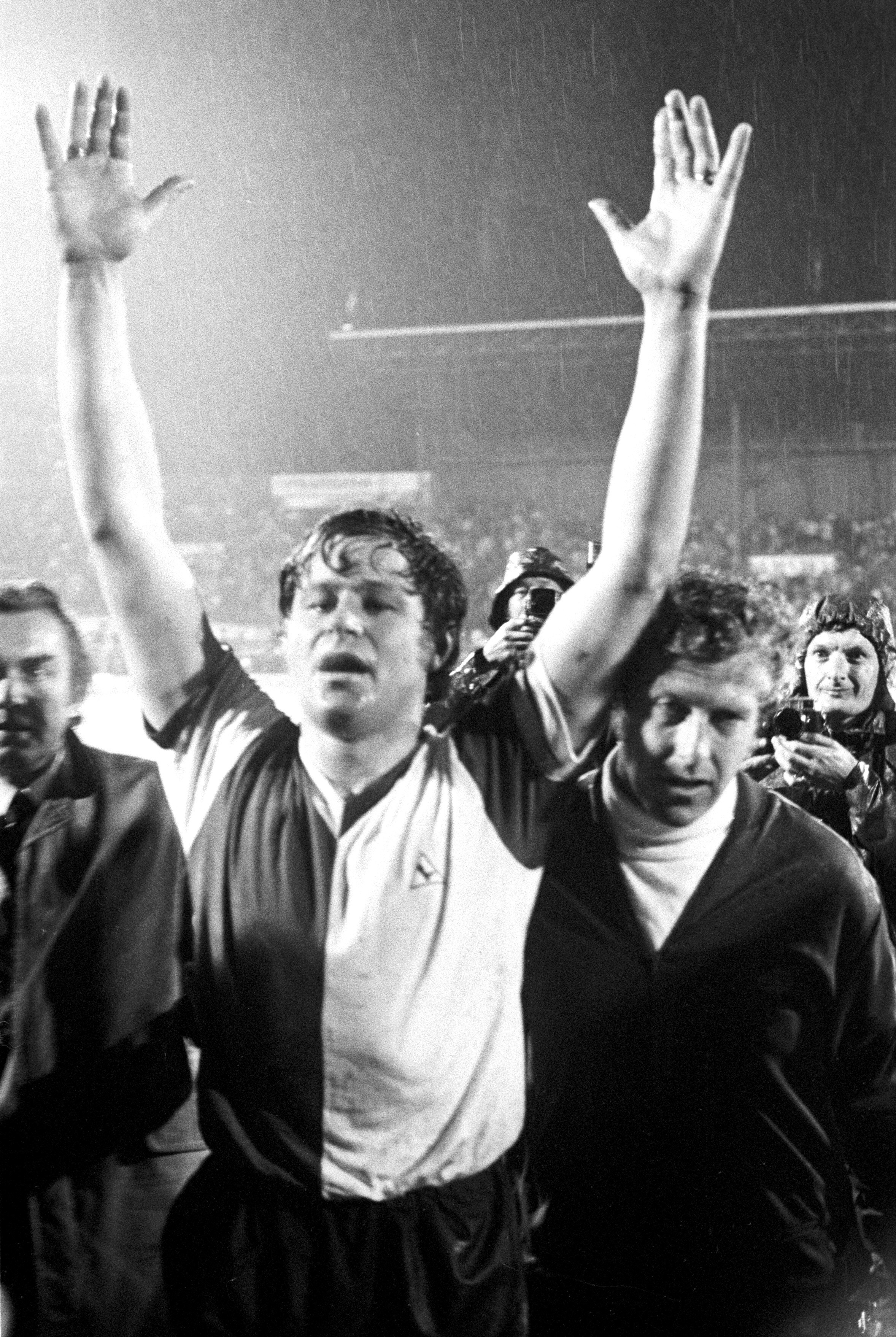 Oud-international Rinus Israel, IJzeren Rinus, was bikkelhard ...
