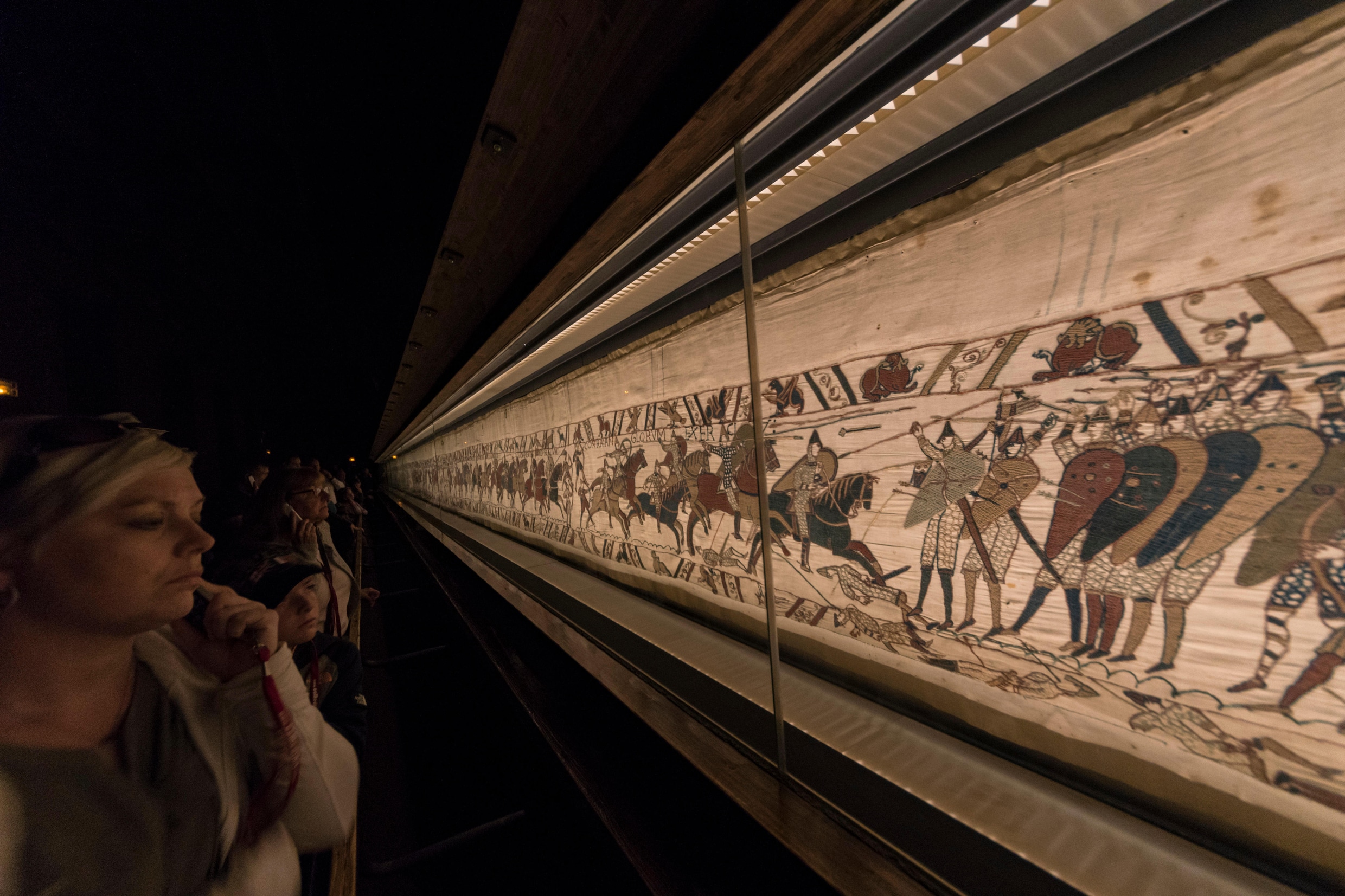 Frankrijk leent het meesterwerk Tapijt van Bayeux uit aan Engeland | de ...