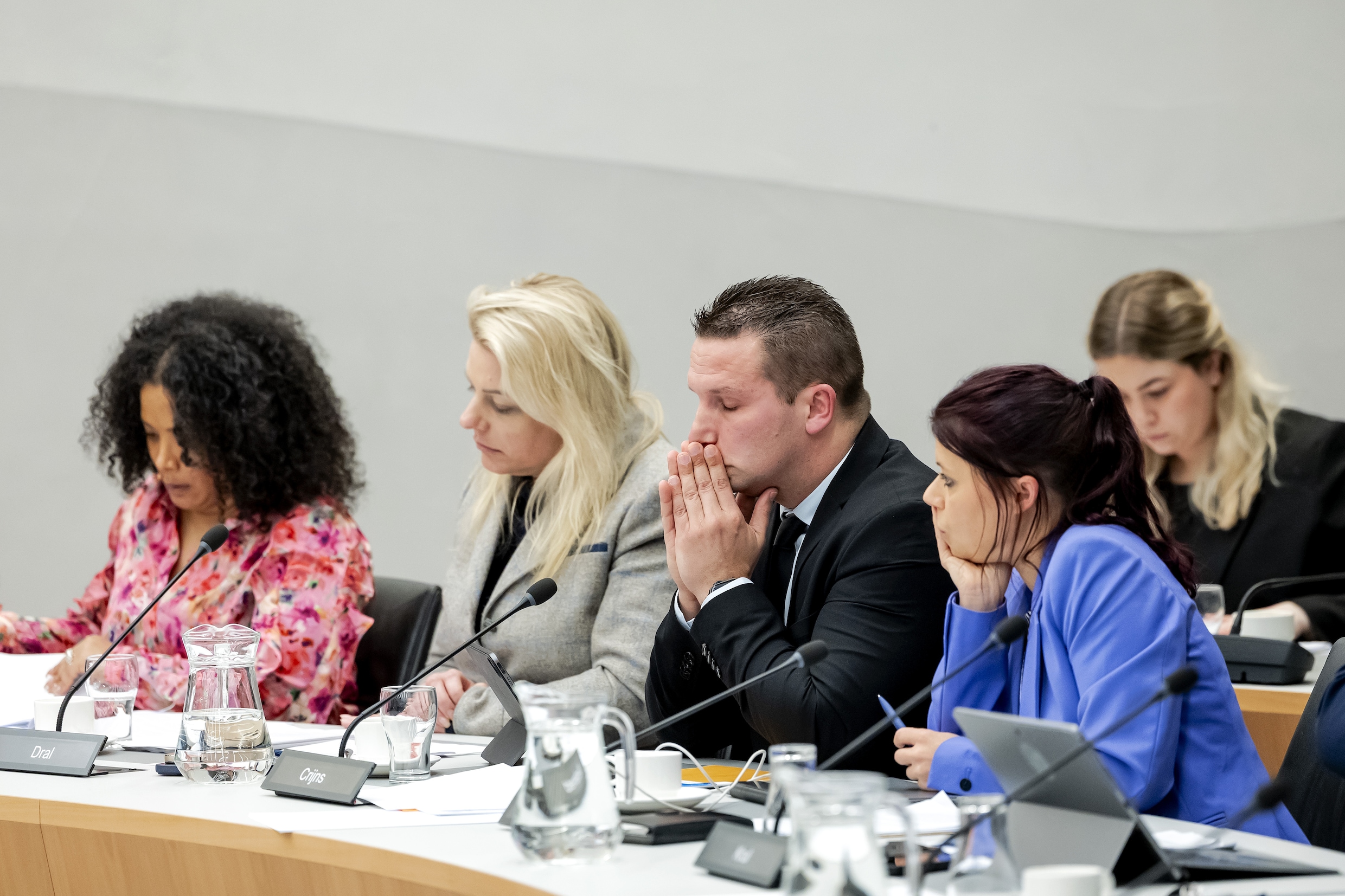 Vlaardingse pleegouders verschijnen in oktober voor de rechter | de Volkskrant