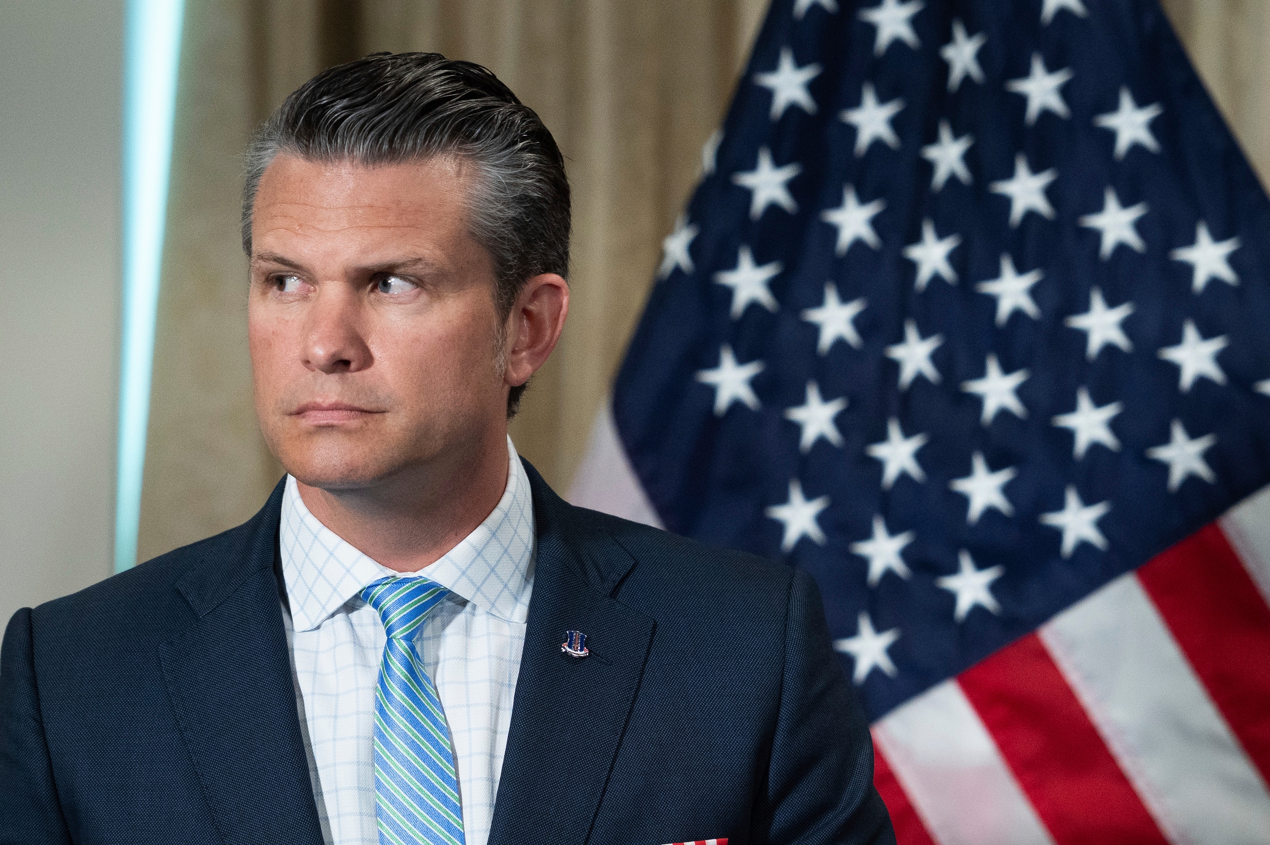 Live politiek VS: Trump versoepelt regels voor commerciële ruimtevaart ...