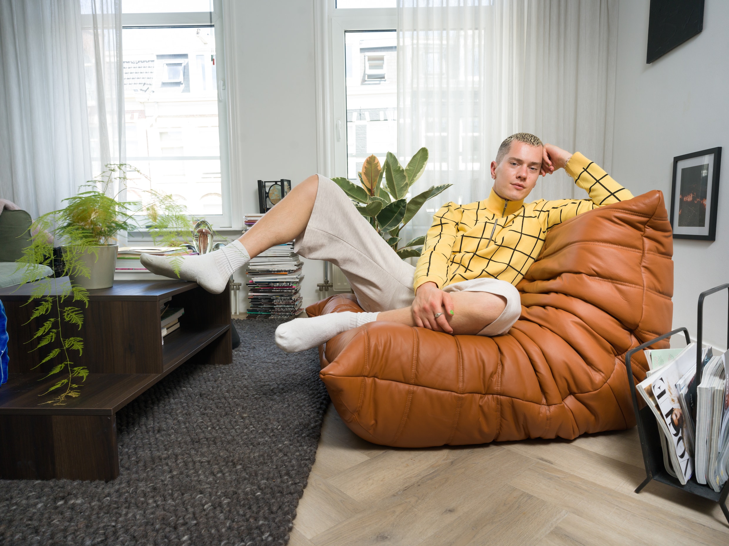 Stijn de Vries had dingen te doen en stoorde zich aan mensen met meer ...