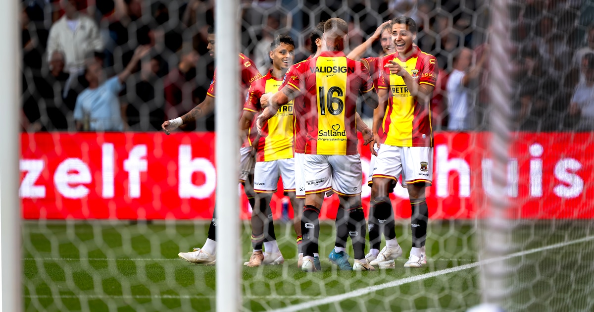 Puzzel bij Ajax is nog lang niet gelegd, blijkt ook bij Go Ahead in ...