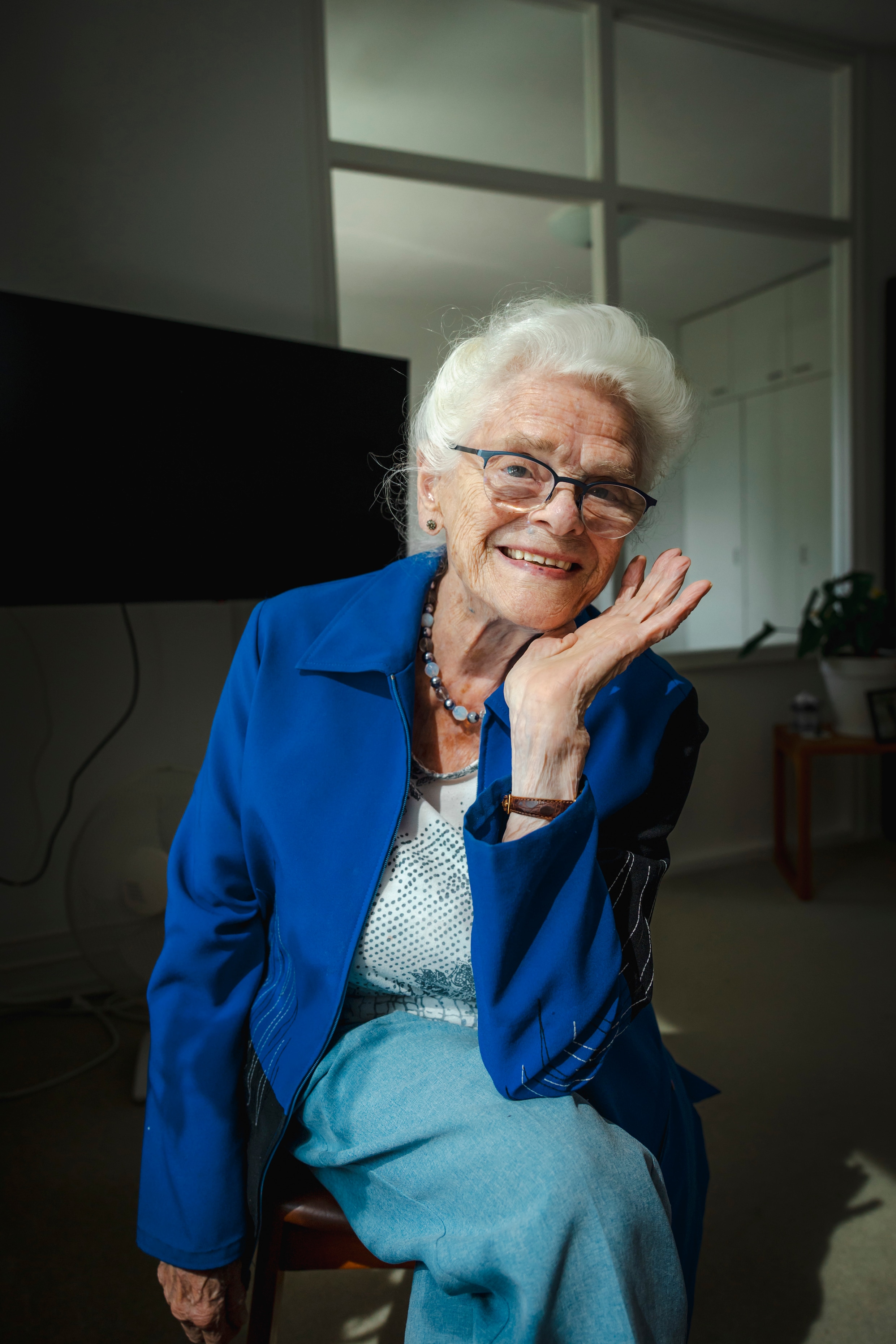 ‘De brandweer redde mijn leven door me uit het raam te gooien’ | de ...