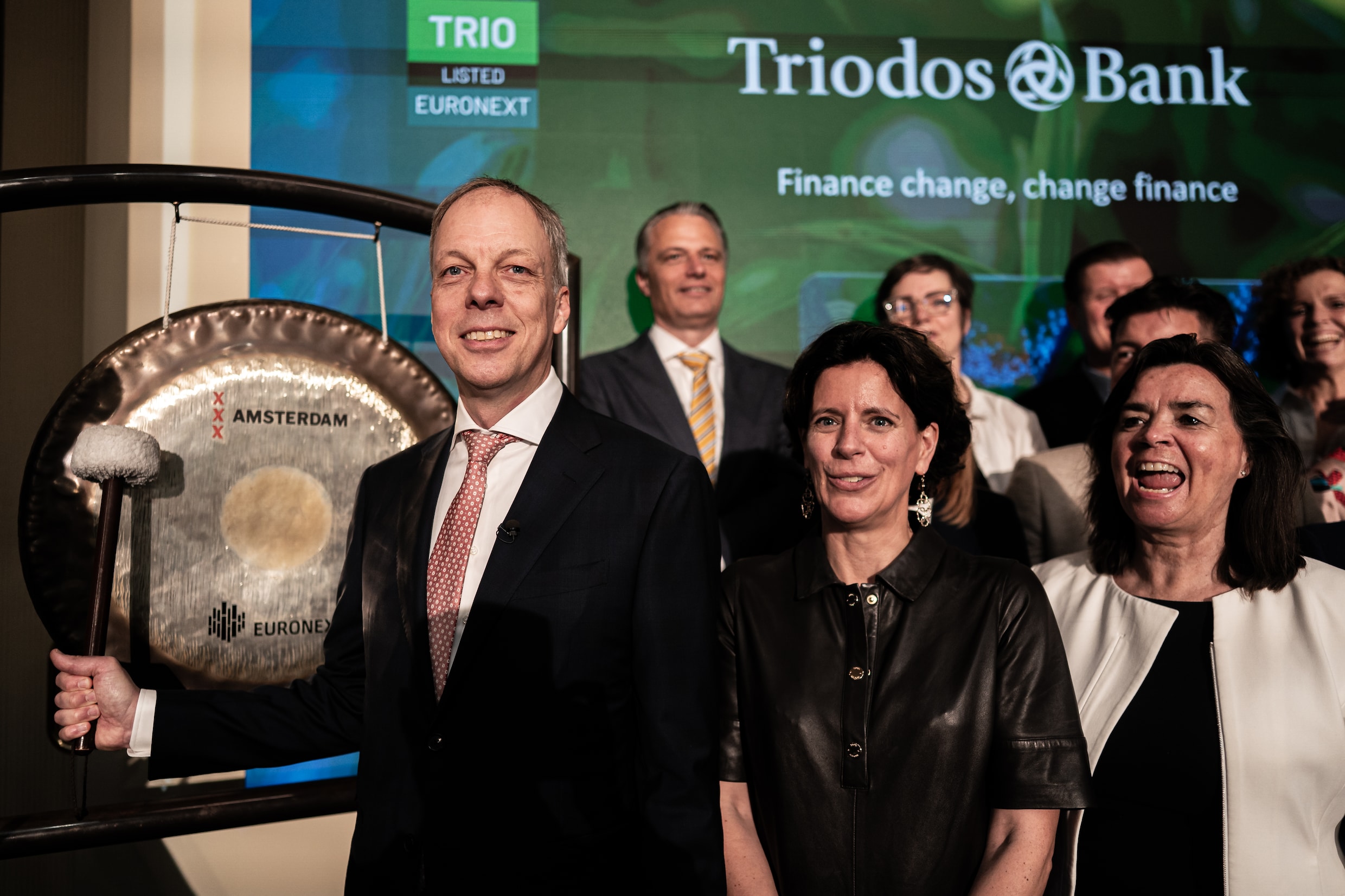 Triodos Bank schrapt ruim 250 banen om rendement op te krikken | de ...