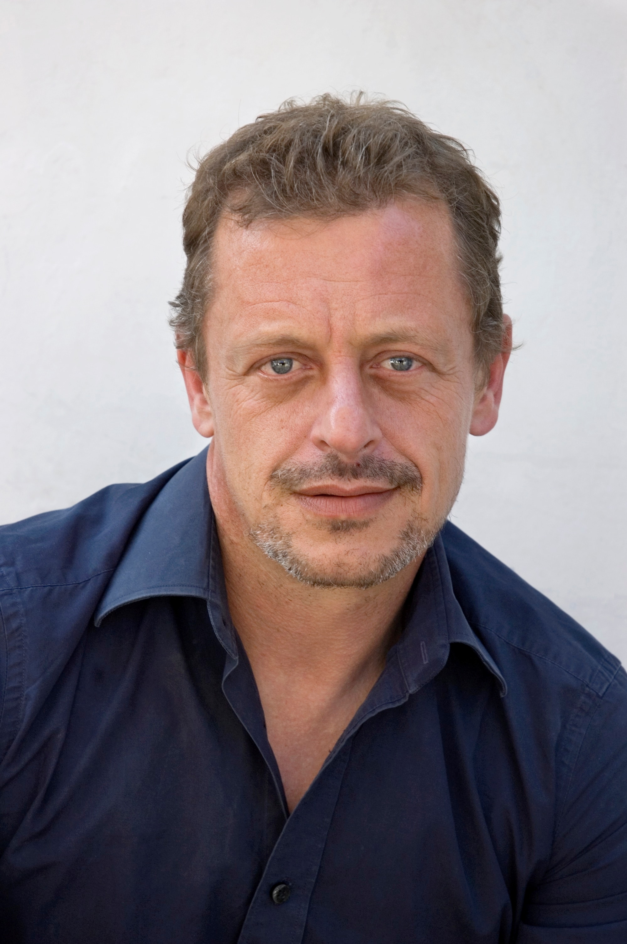 Met zijn motor Guus reed Paul van Hooff (1964-2025) naar alle uithoeken ...