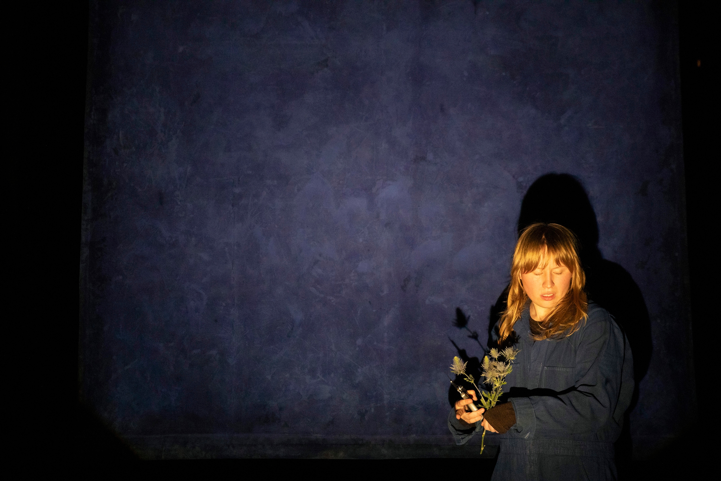 Elvis de Launay geeft met haar indrukwekkende solo ‘Zee-Tuin-Jarman’ op ...