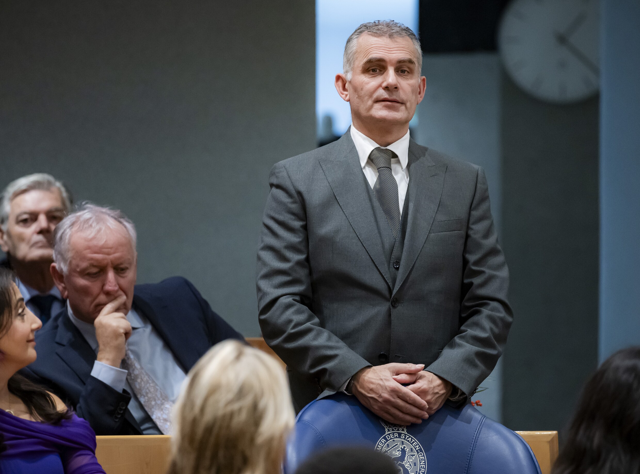 Live formatie: Jettens zoektocht naar zijn bewegingsruimte begint ...