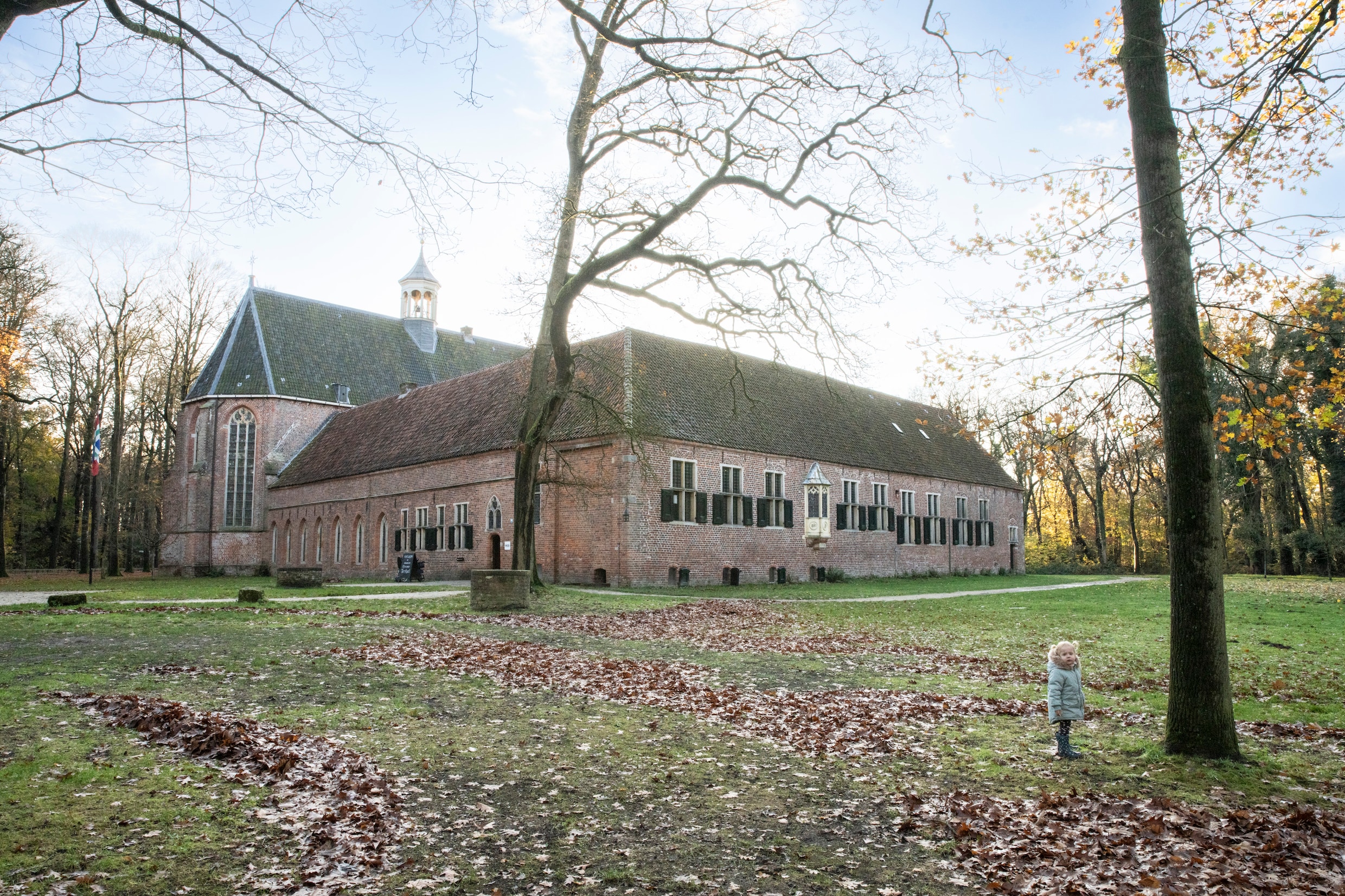 Een tentoonstelling moet de andere kanten van Ter Apel laten zien. ‘Er ...