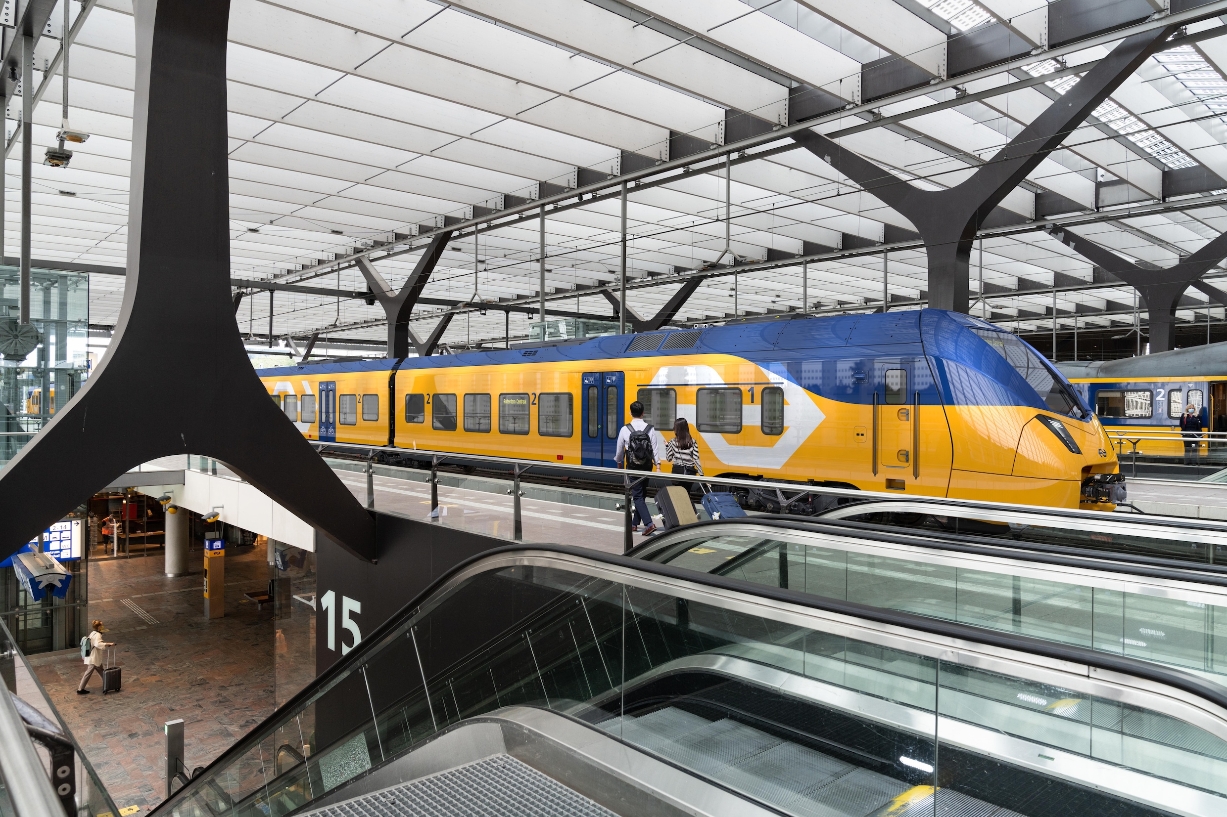 NS koopt 36 nieuwe ‘klassiek geel-blauwe’ sprinters, die ook als ...