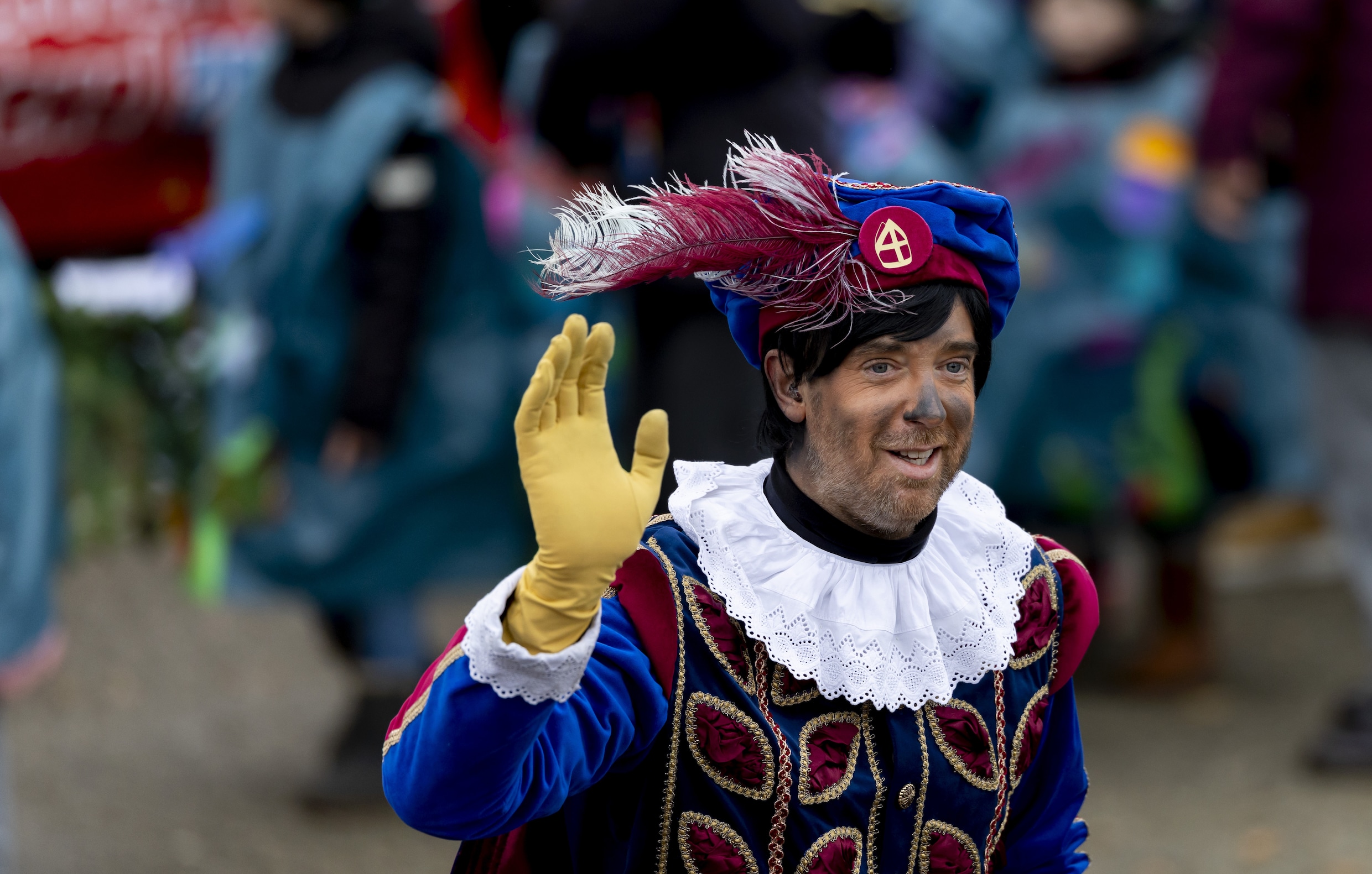 Hoofdpiet Niels van der Laan met de dood bedreigd vanwege verhaallijn ...
