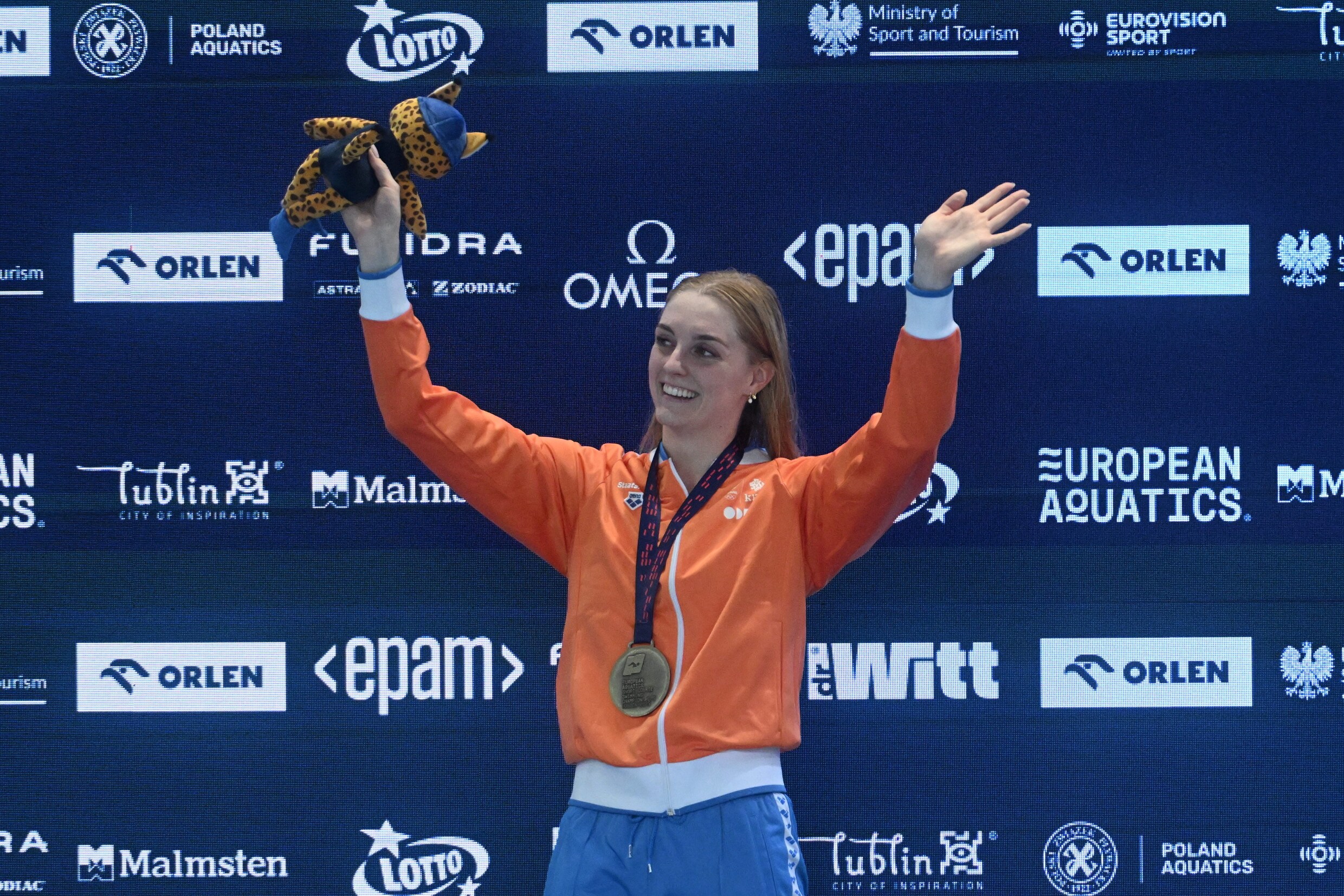 Goud én Europees record voor zwemster Marrit Steenbergen op 100 meter vrije slag | de Volkskrant