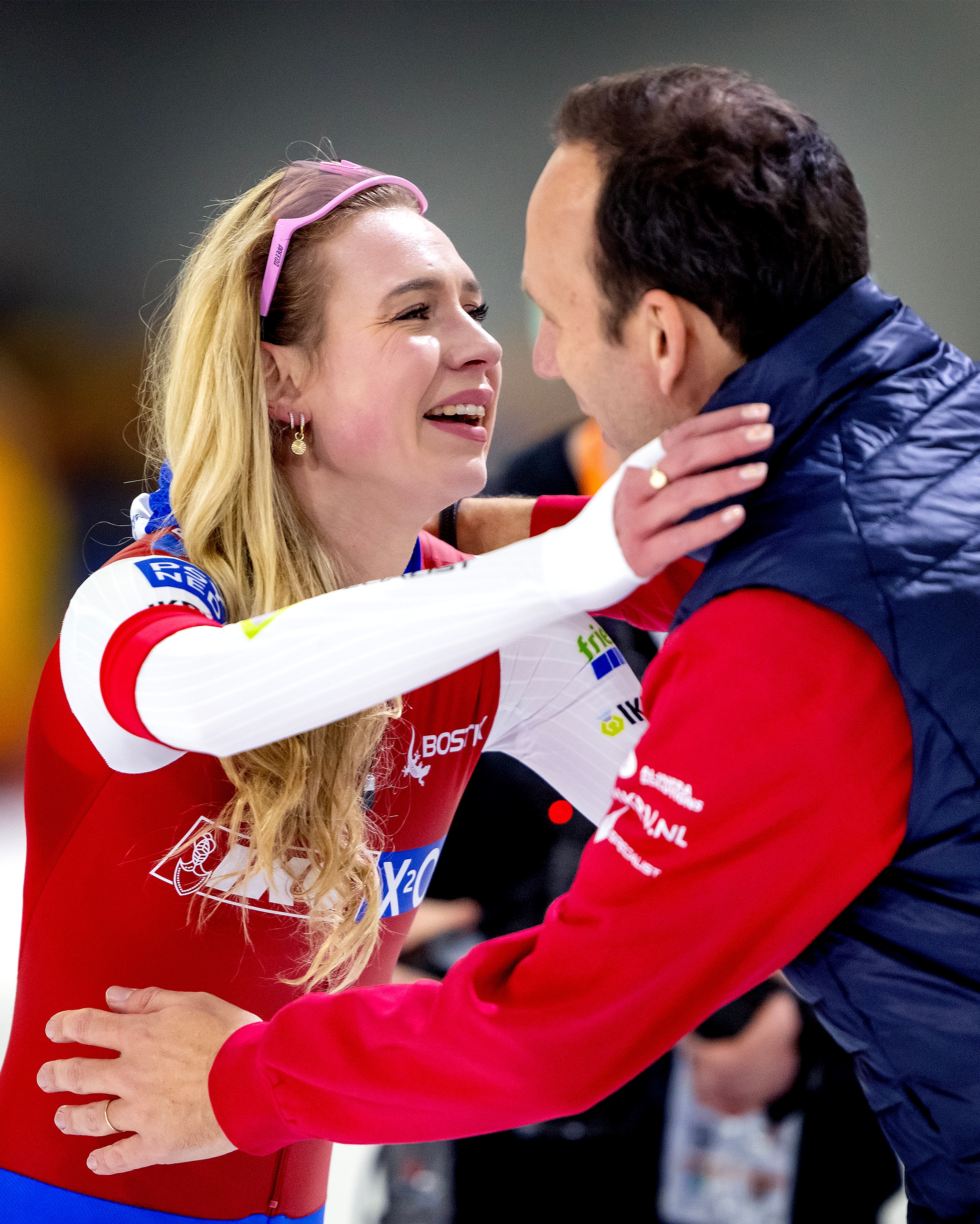 Wat kenmerkt Team IKO-X2O, de schaatsploeg die lang in de schaduw ...