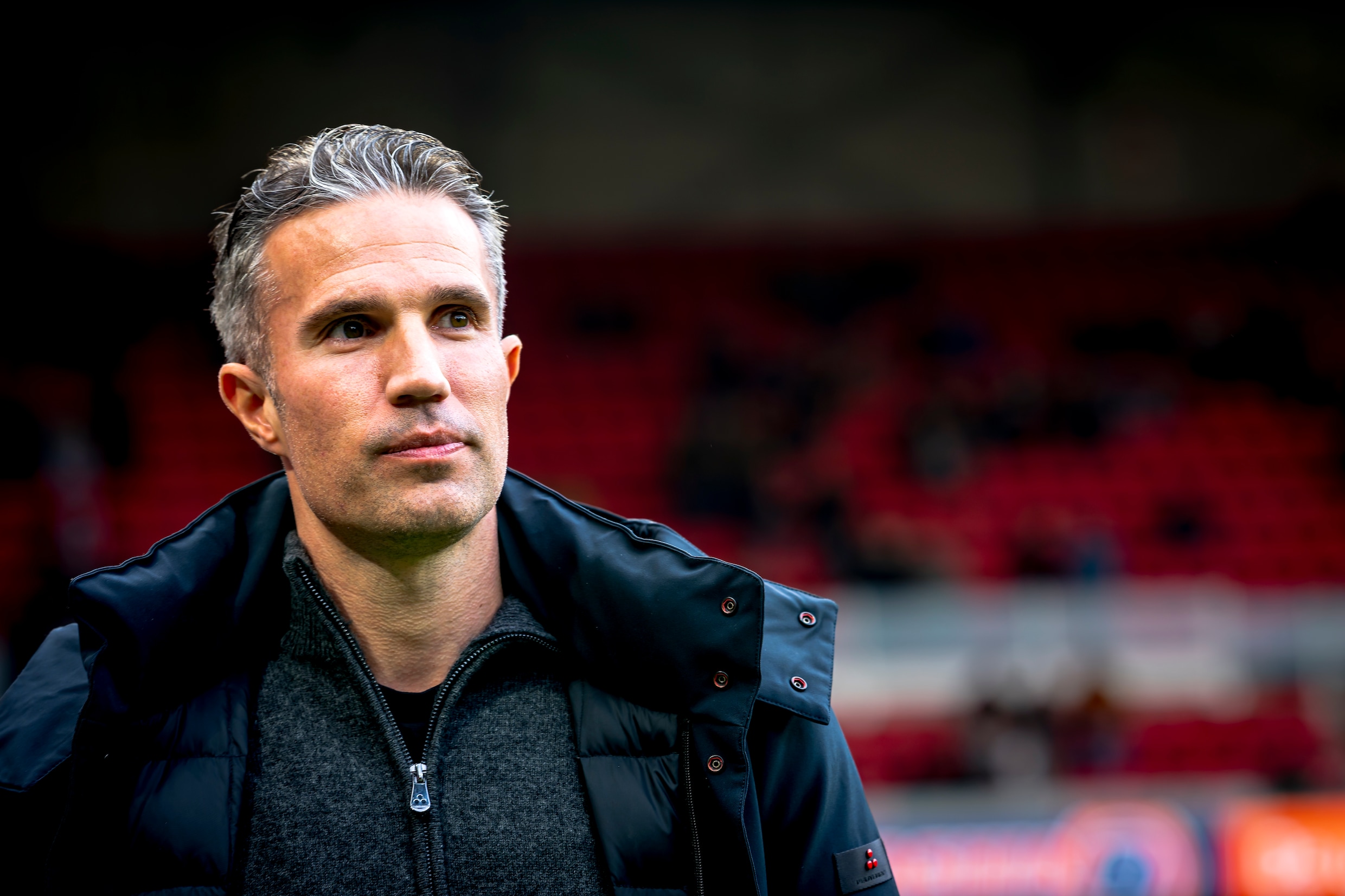 Trainers in het nauw: Ron Jans vs. Robin van Persie wordt een bitter ...