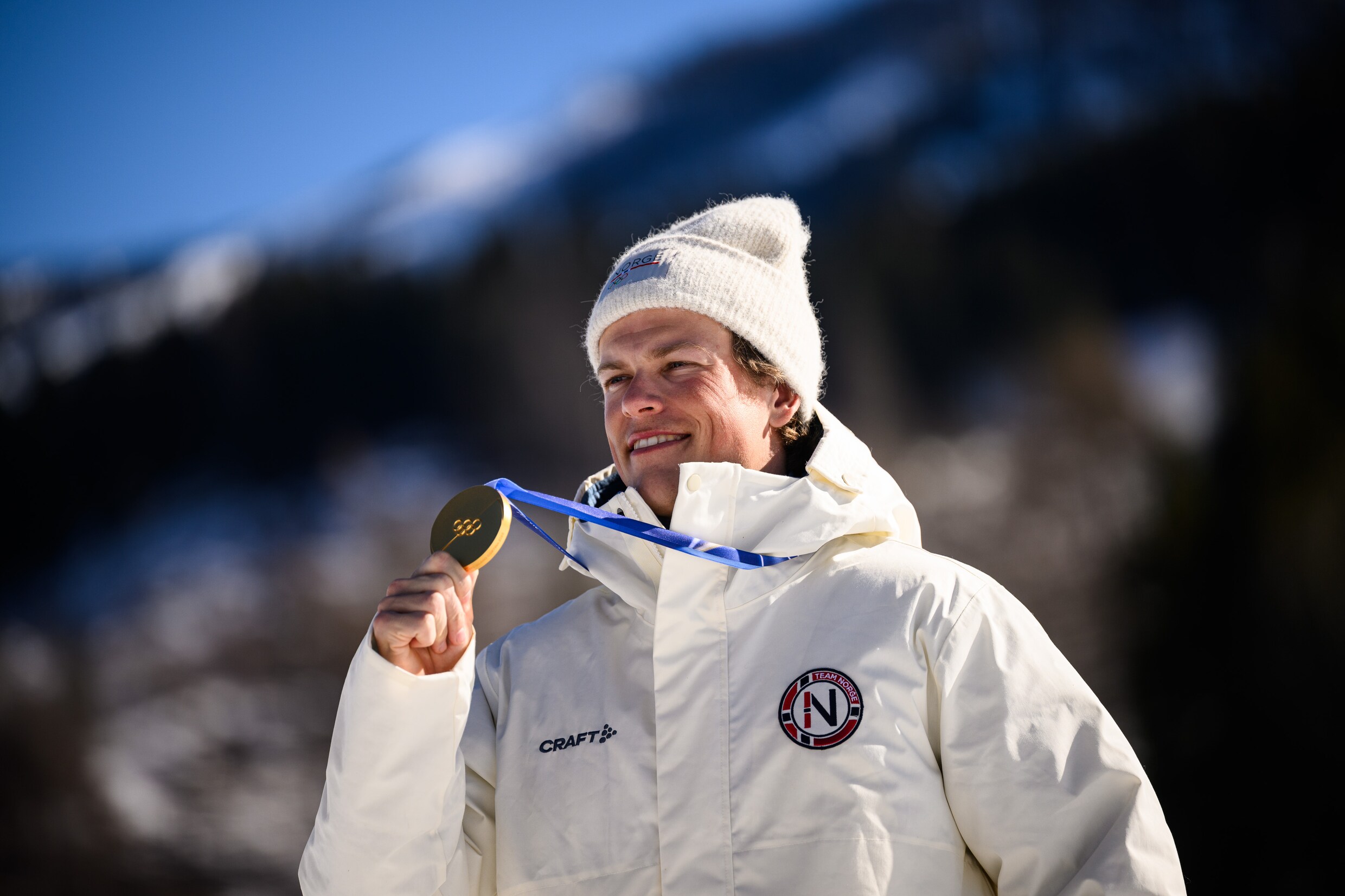 Noorse langlaufer Johannes Høsflot Klaebo is na Michael Phelps de ...